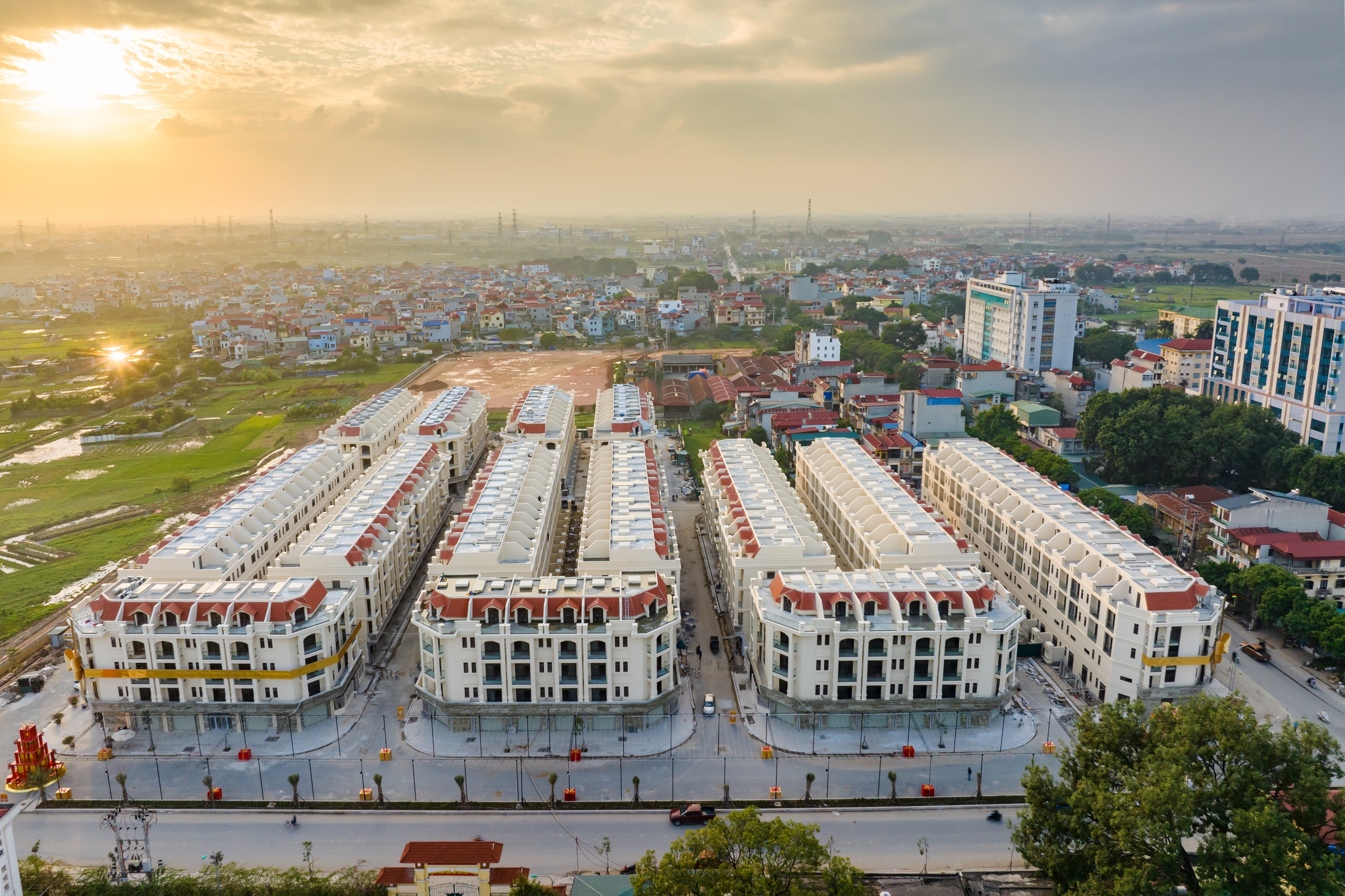 Him Lam Thường Tín chính thức bàn giao sổ hồng sở hữu lâu dài cho cư dân