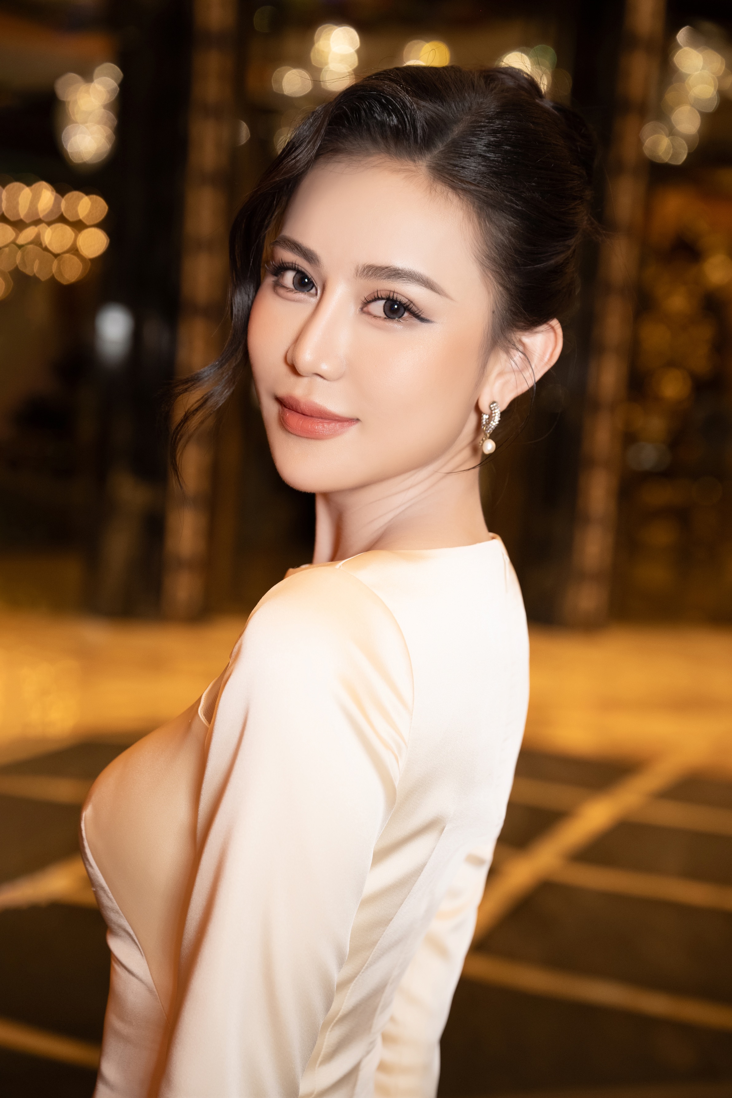 Cao Thùy Trang trở lại showbiz, mong có vai diễn ấn tượng trên màn ảnh