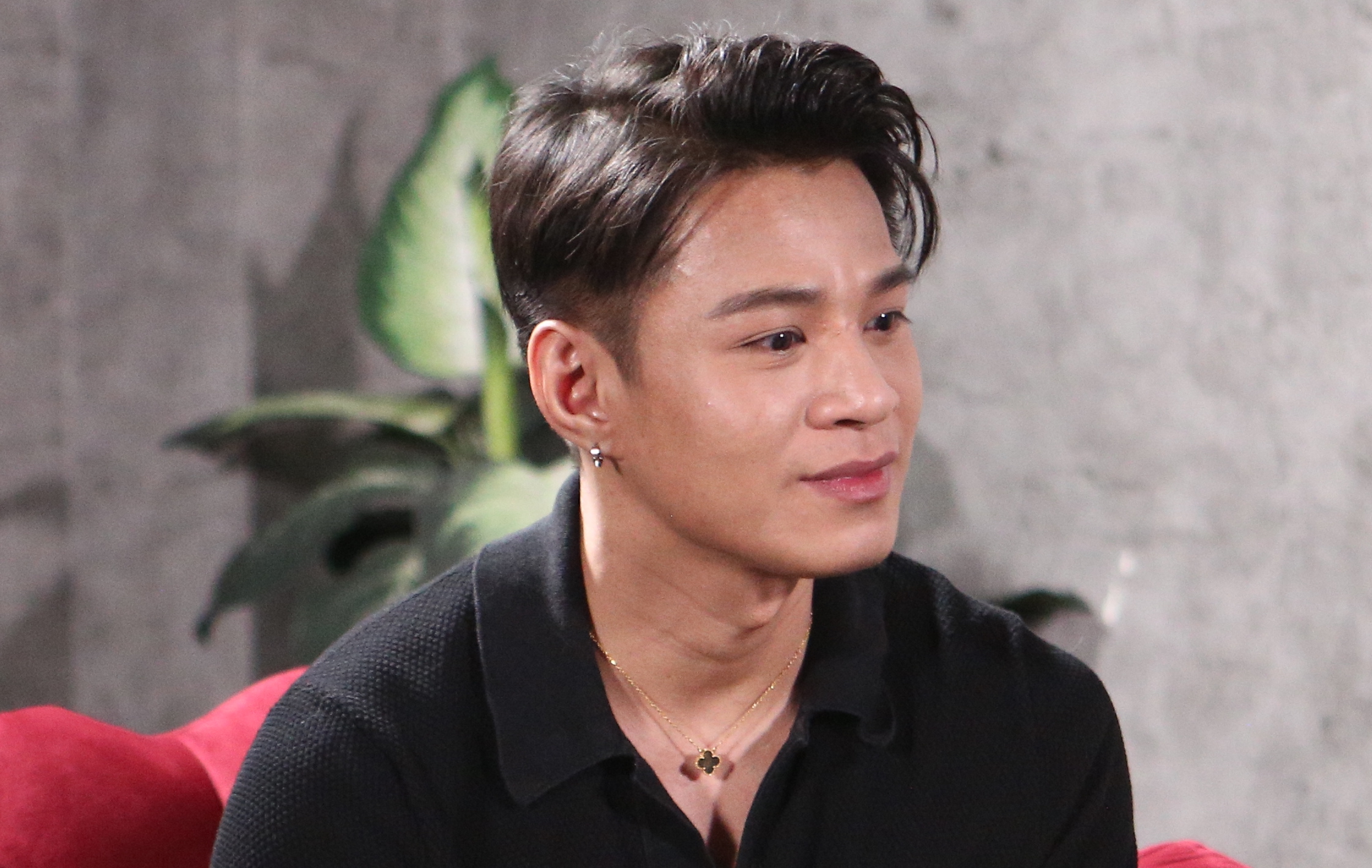 Người mẫu Đàm Quang Phúc: Từng muốn giải thoát khi bị liệt nửa người vì viêm não