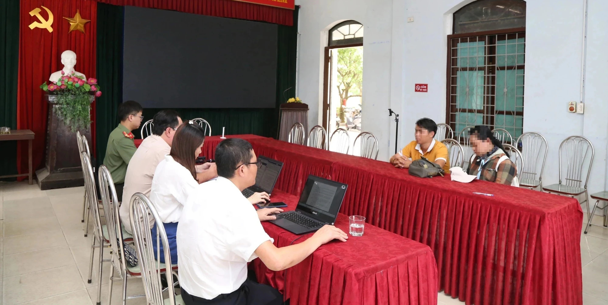 Xử phạt 1 người theo đoàn 'sư Thích Minh Tuệ' đăng video câu view, sai ...