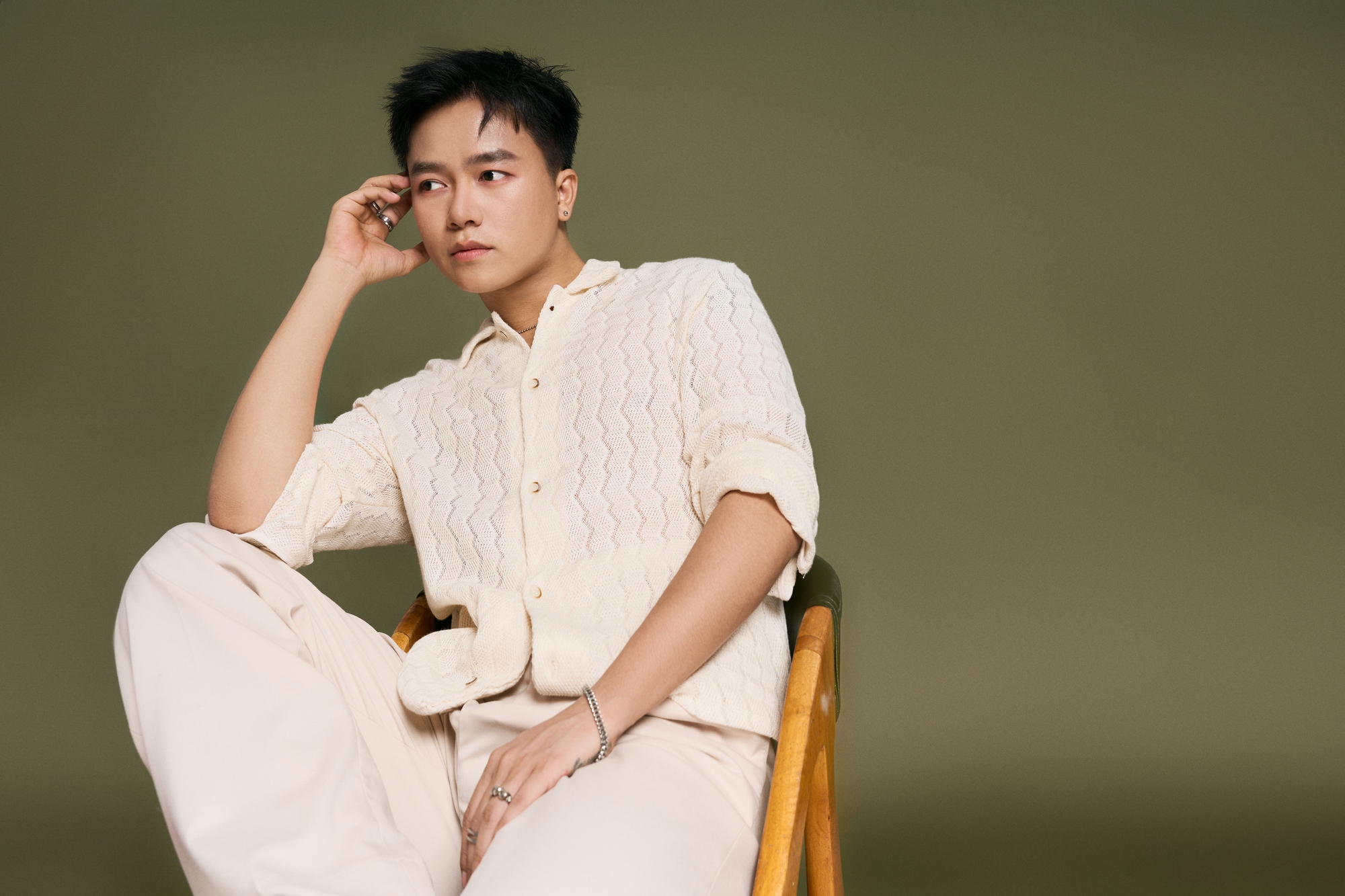 Bùi Công Nam ra sao sau 8 năm gây sốt ở 'Sing my song'?