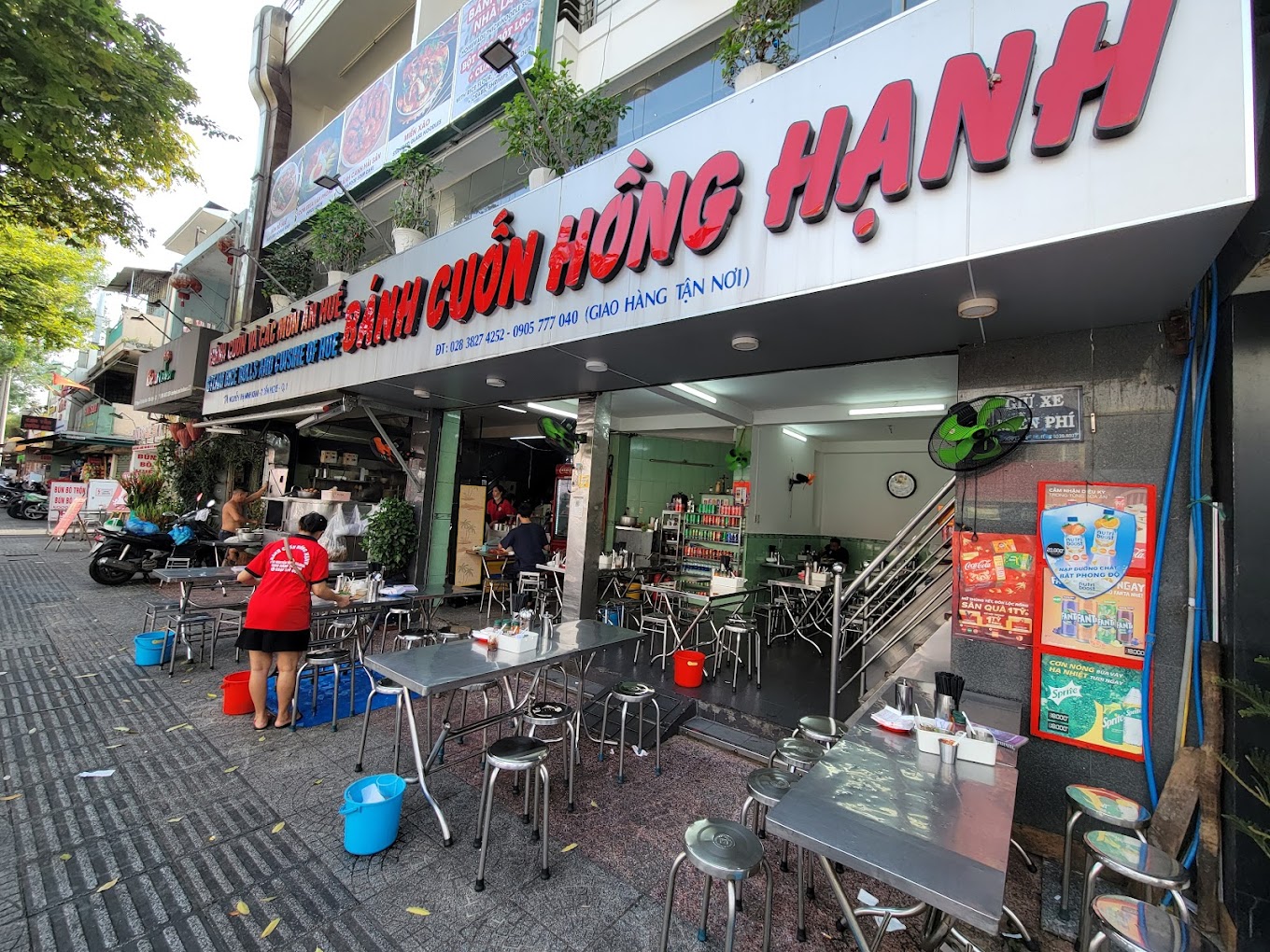 Những hàng bánh cuốn ngon, hấp dẫn tại TP.HCM níu chân du khách