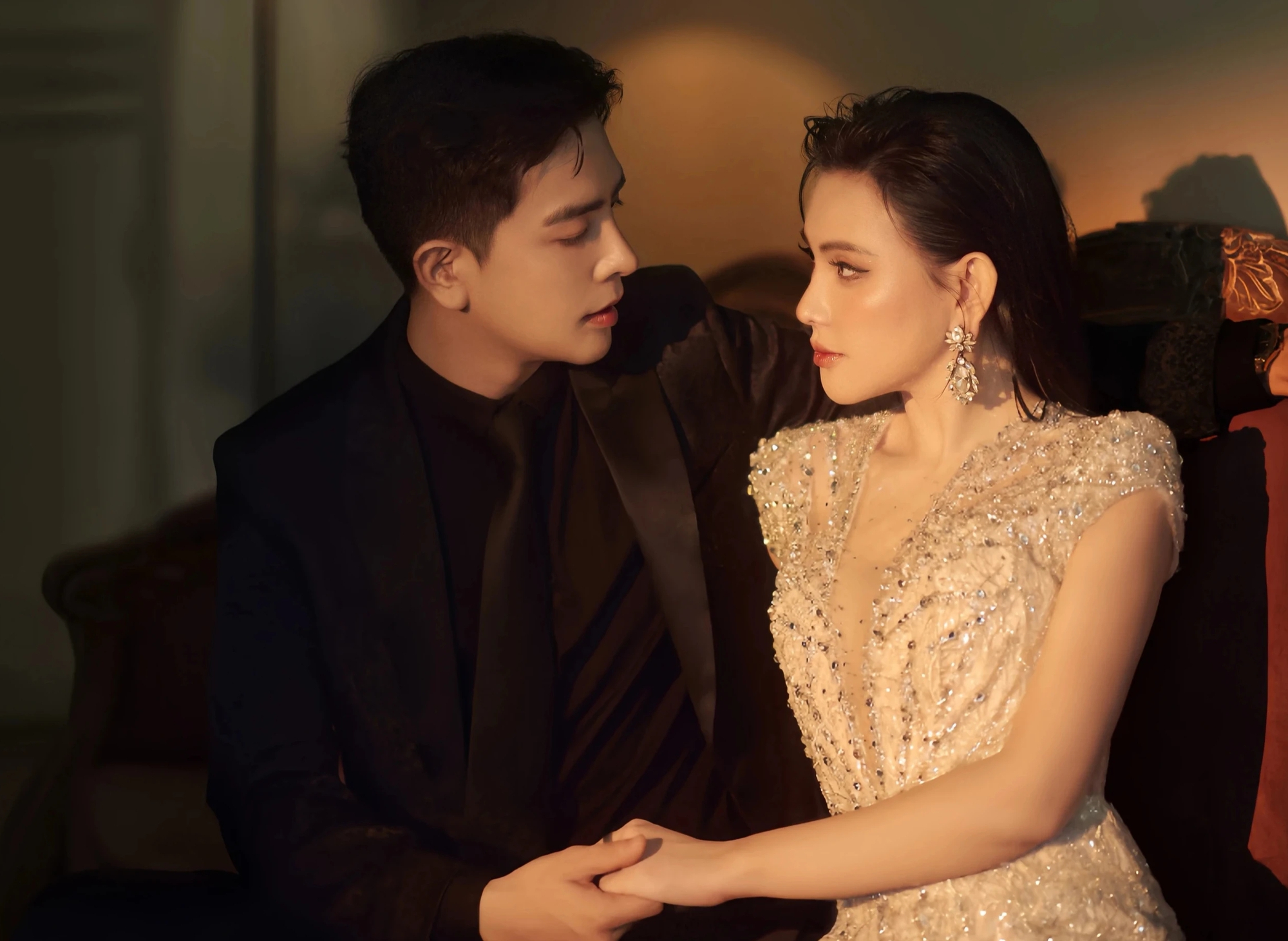 Thu Thủy tiết lộ cuộc sống hôn nhân với Kin Nguyễn sau 5 năm 'về chung nhà'