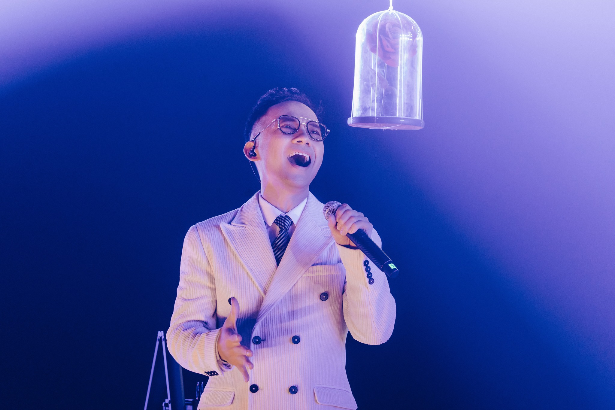 Đinh Tiến Đạt tái xuất sau 10 năm vắng bóng, dân mạng phản ứng ra sao?