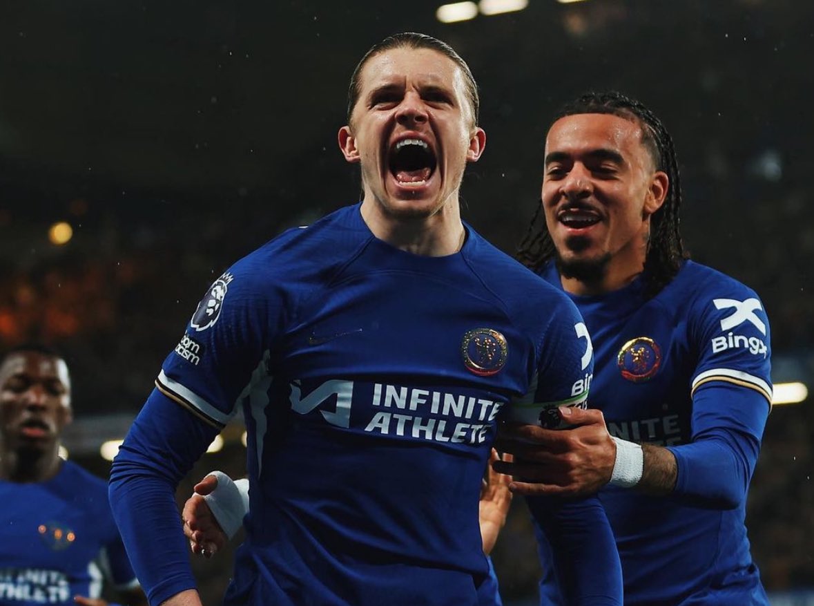 Biến động lớn ở CLB M.U ngay trước mùa giải mới, PSG và AS Roma gây sốt