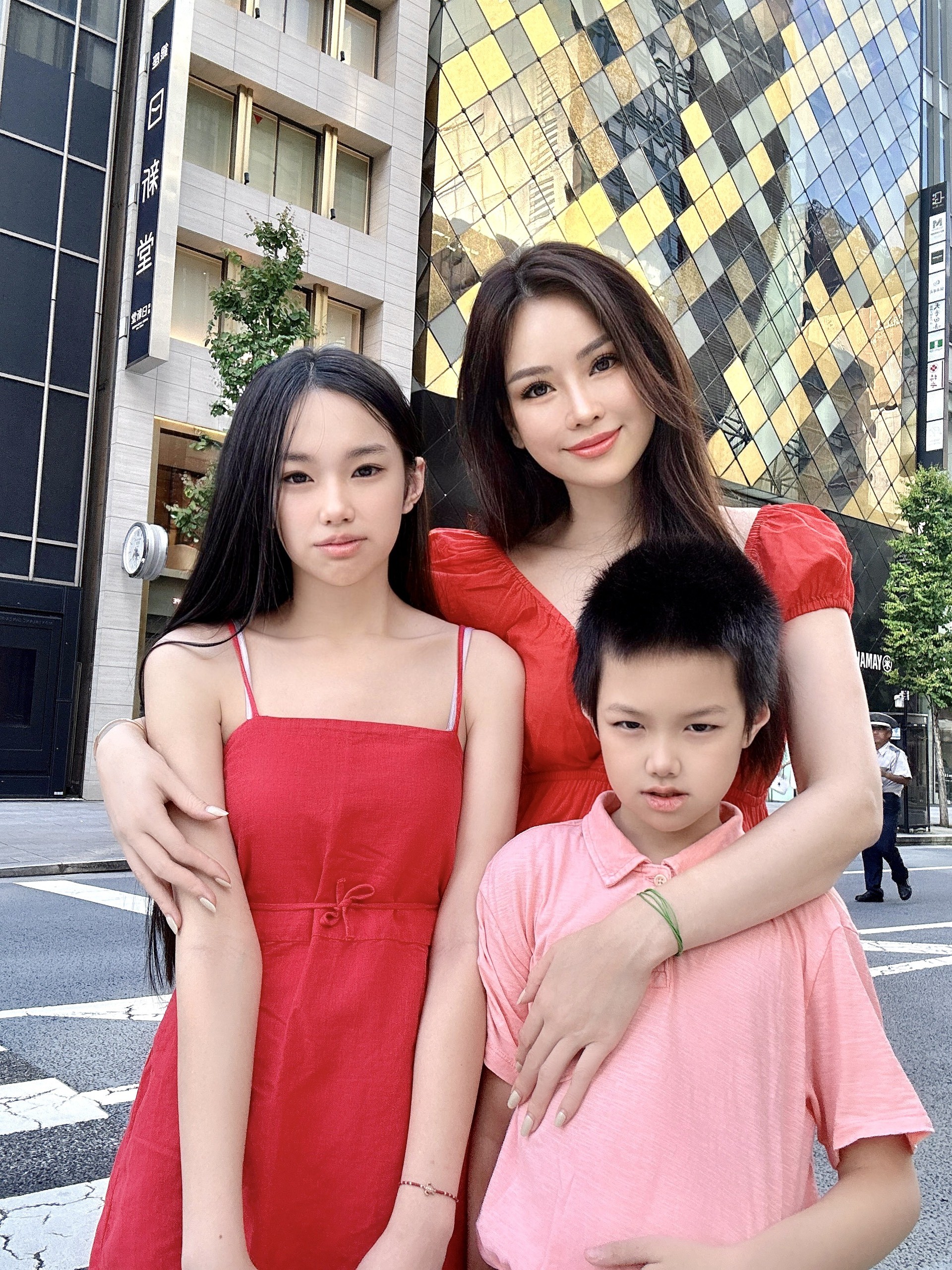 Đào Lan Phương thừa nhận áp lực khi làm con dâu tỉ phú Hoàng Kiều