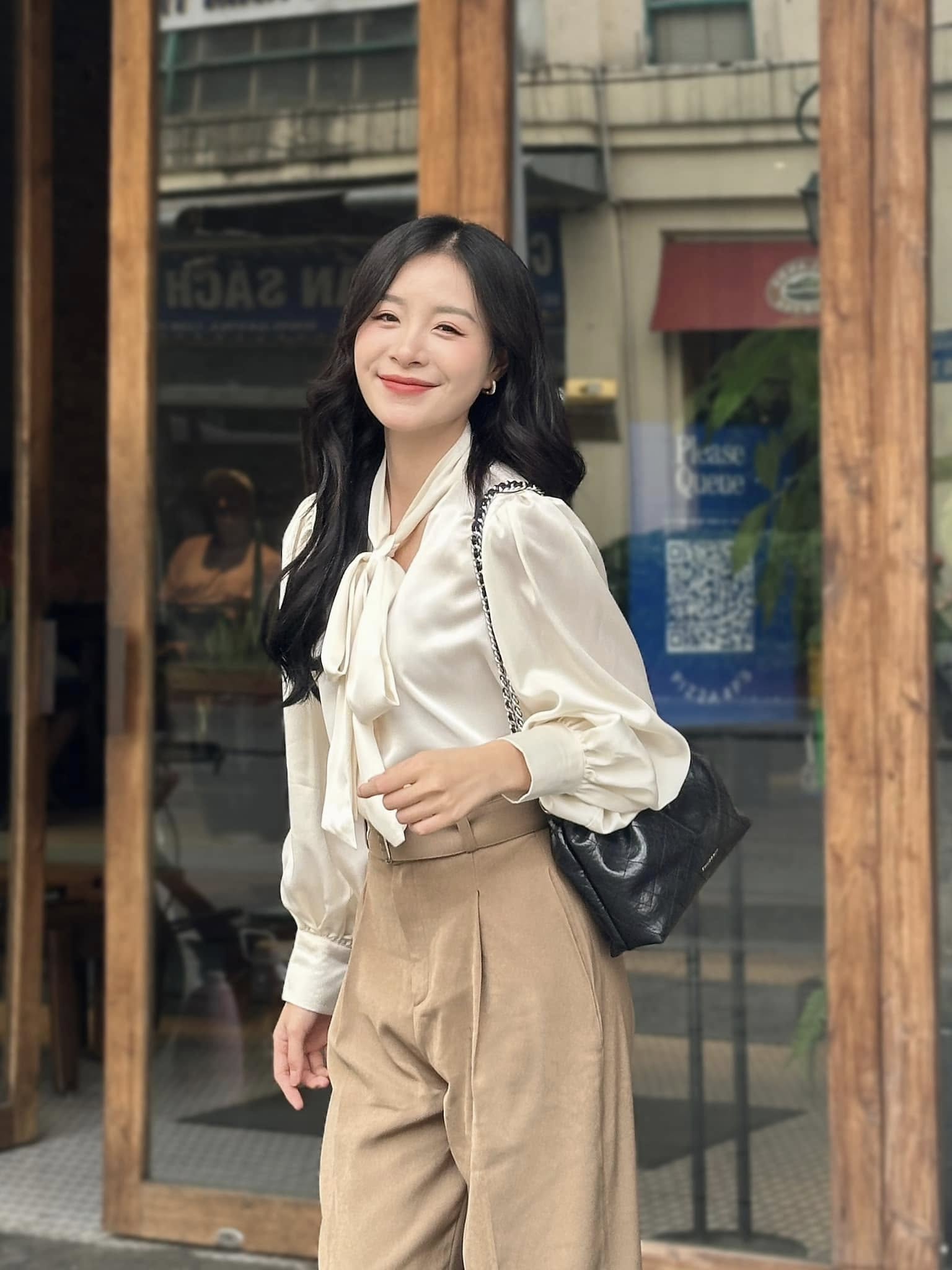 Nhan sắc diễn viên 10X đóng loạt phim giờ vàng VTV