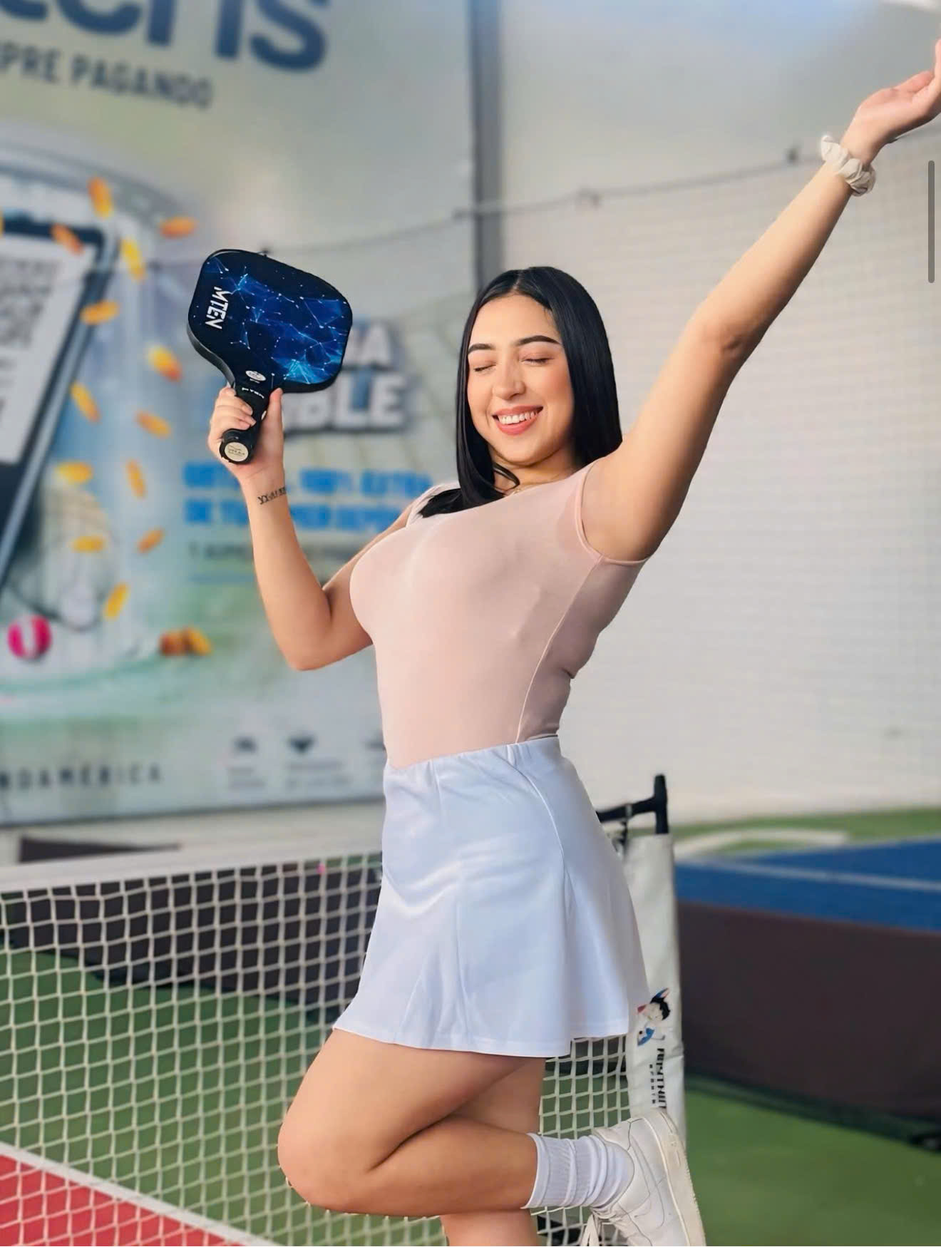 Nữ MC qua đời đột ngột ở tuổi 21