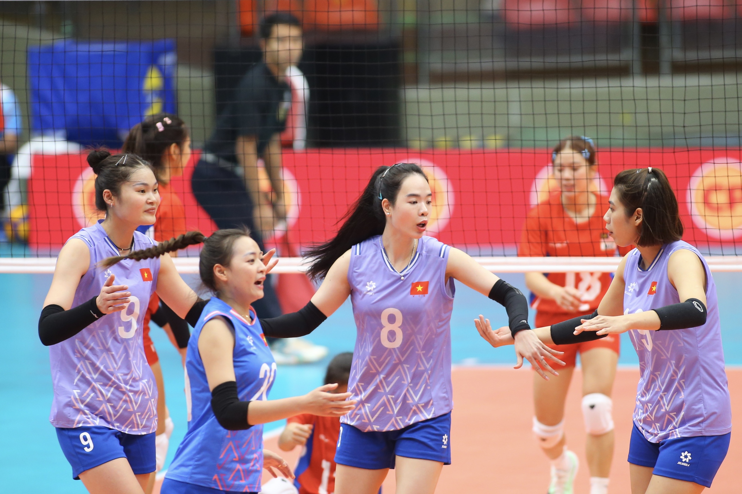 La star numéro un du volley-ball vietnamien, Thanh Thúy, n'a pas encore ...