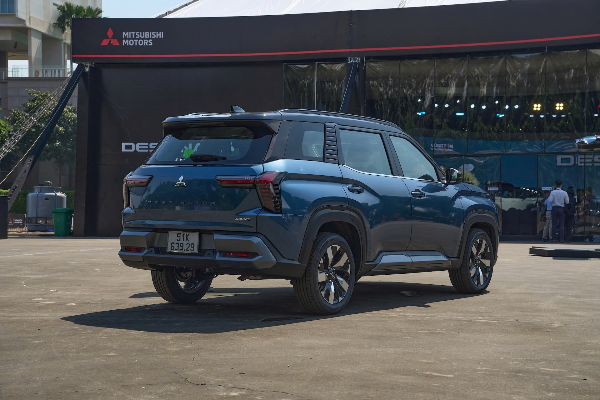 'Tân binh' Mitsubishi Destinator hơn kém gì Mazda CX-5, Ford Territory?