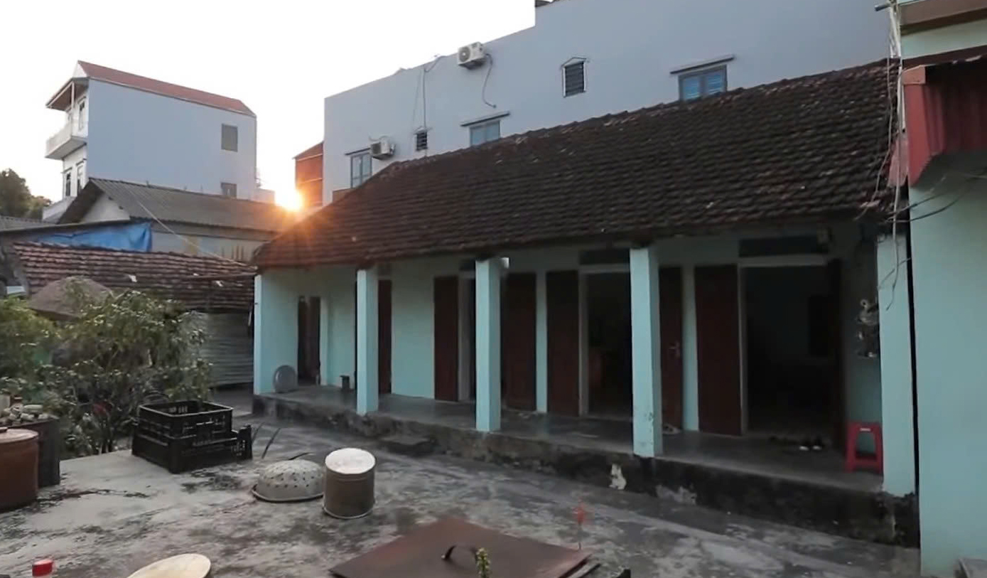 Posthumously awarding the Order of National Defense, Third Class, to ...