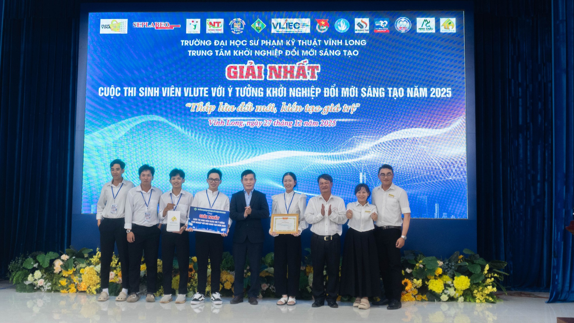 Transforming mandarin orange peels into bio-products wins first prize ...