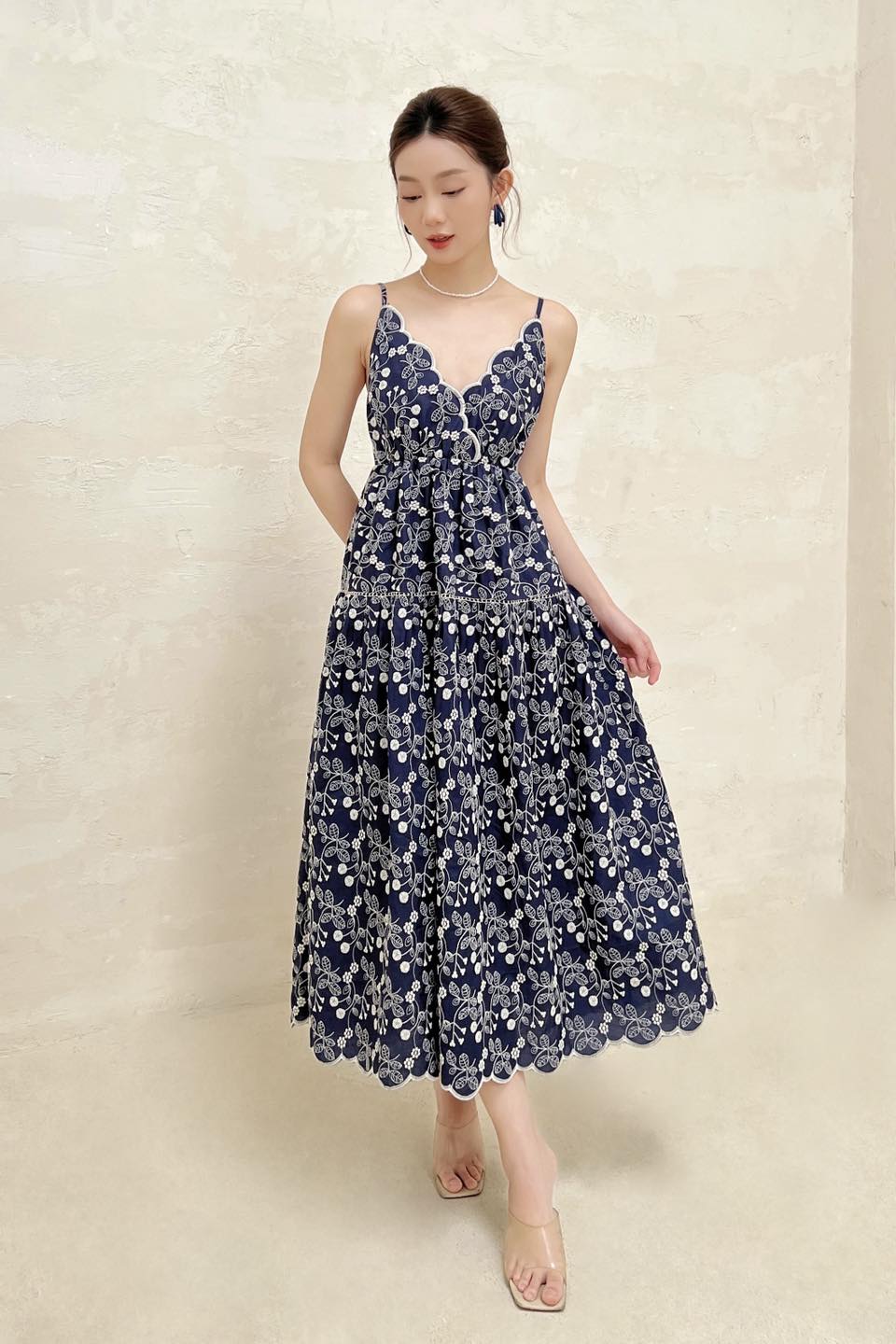 Thời trang hè 2025 không thể thiếu váy maxi