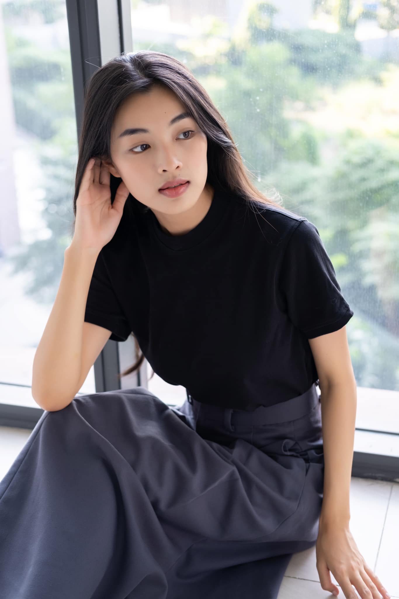 Hot girl Lan Thy nói gì về cảnh nóng trong phim Việt gây sốt trên Netflix?