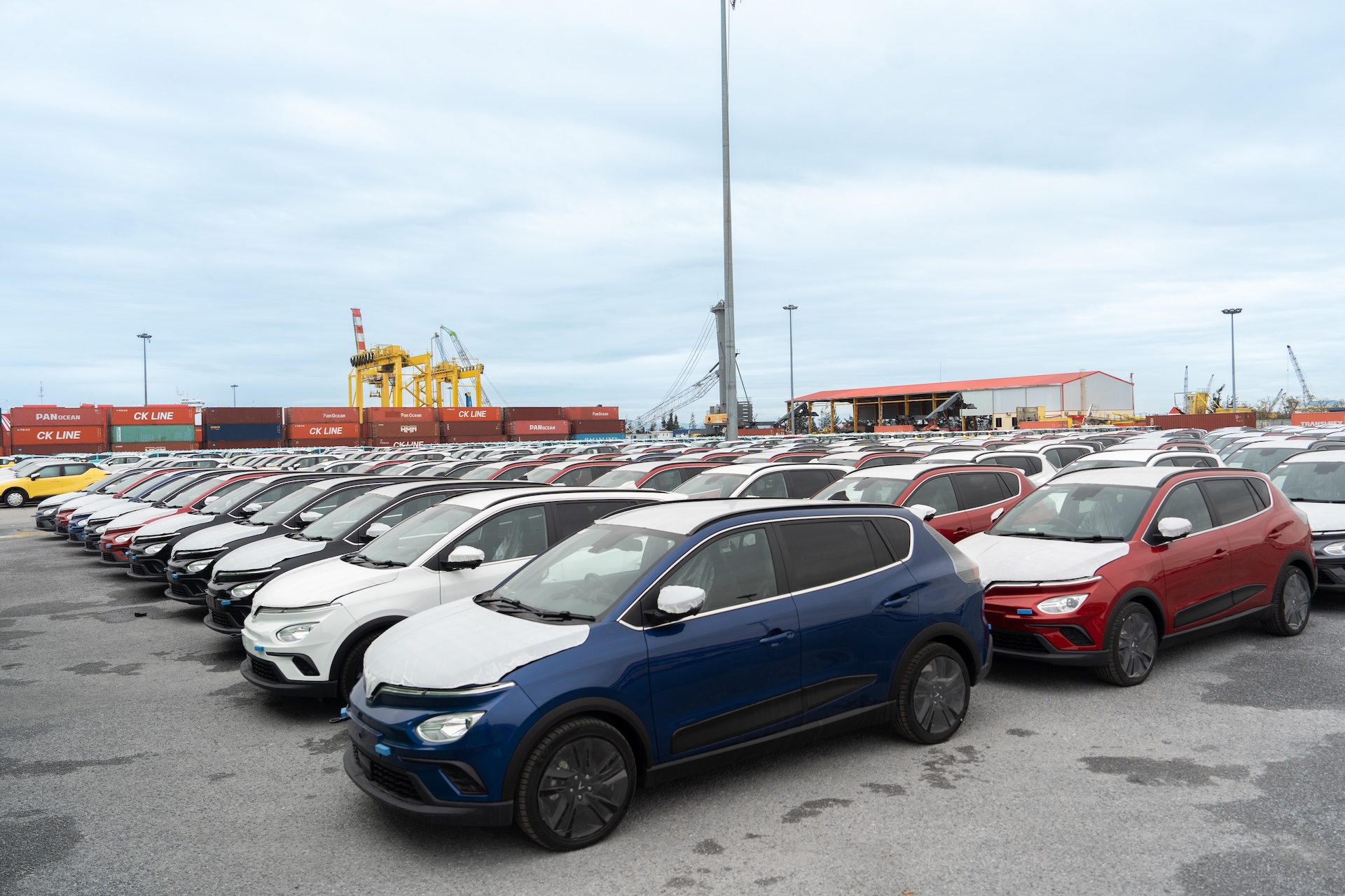 Nhận phản hồi tích cực, VinFast xuất khẩu Nerio Green sang Indonesia