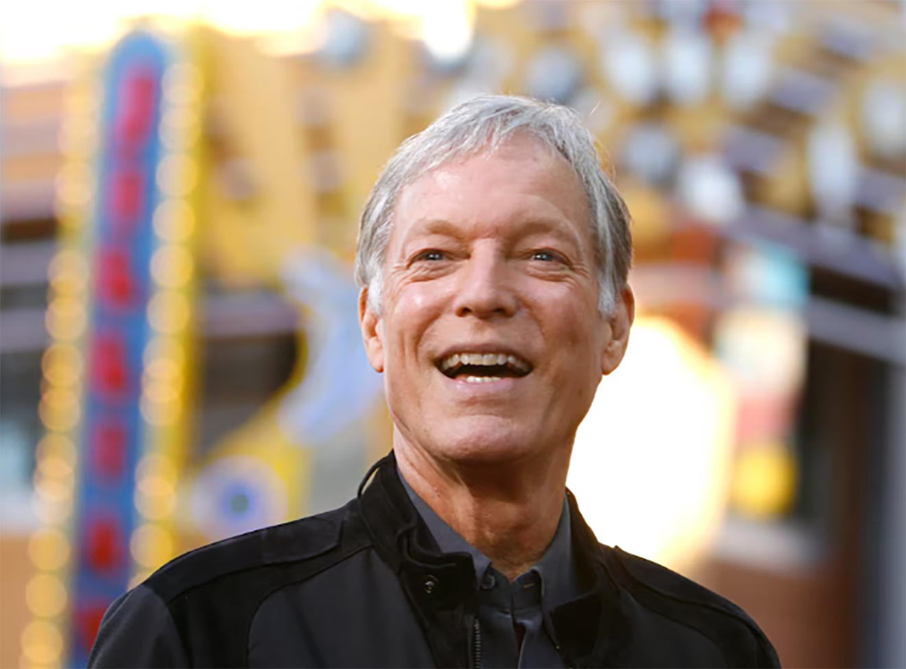 ‘Cha Ralph’ của ‘Tiếng chim hót trong bụi mận gai’ và chuyện tình ít ...