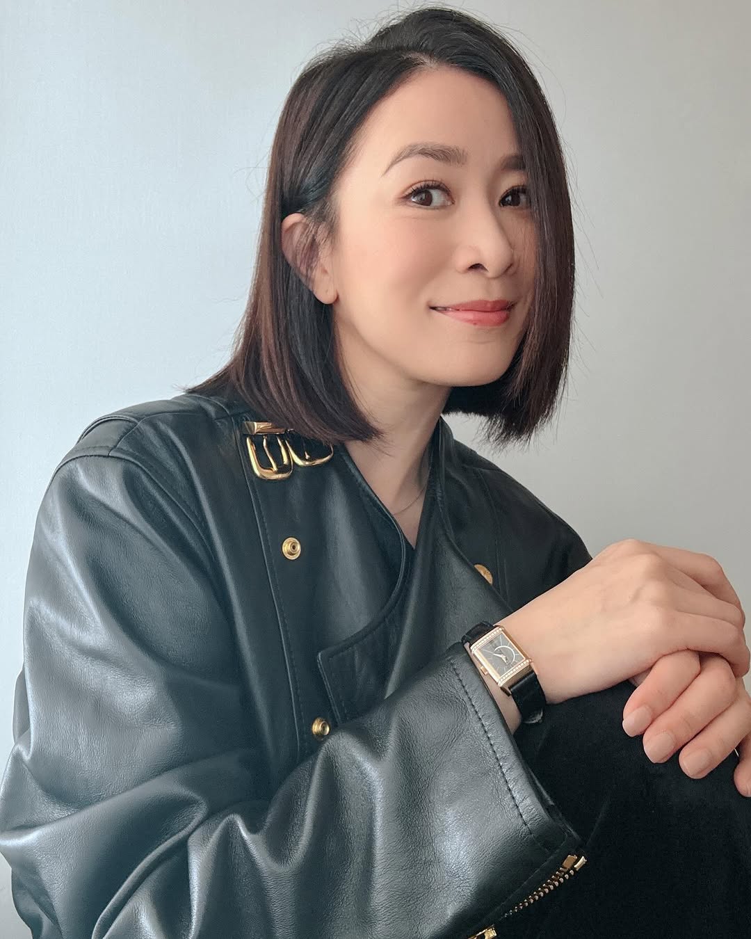 Kiểu tóc ngắn sang trọng, cắt là thăng hạng nhan sắc