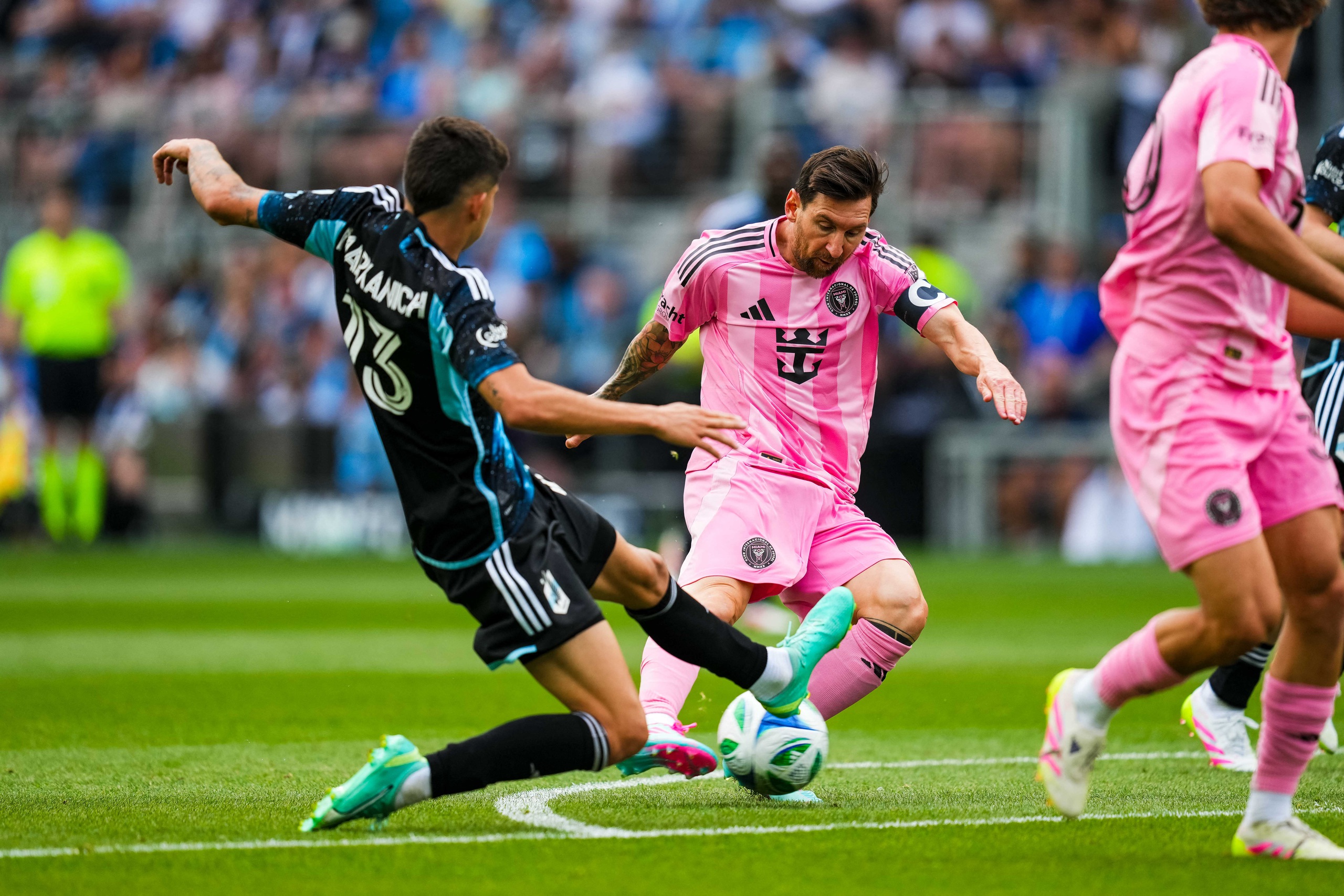 Messi ghi bàn thứ 860 trong sự nghiệp, Inter Miami cải tổ mạnh trước ...