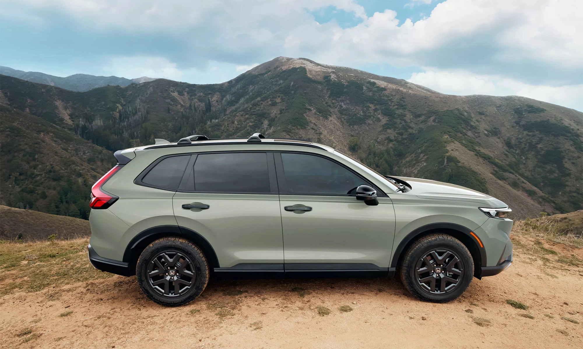 Honda CR-V 2026 có thêm phiên bản cho người thích off-road