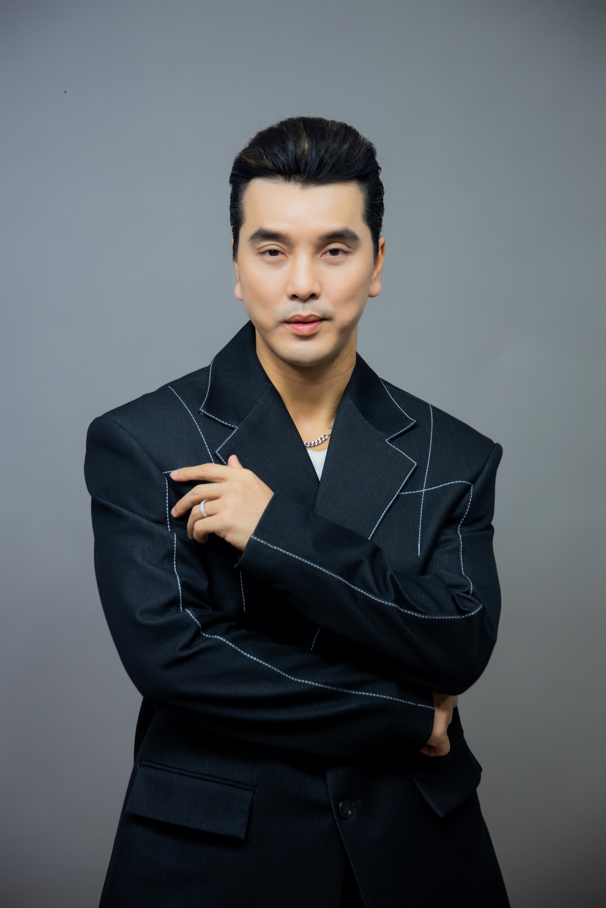 Cuộc sống của ca sĩ Ưng Hoàng Phúc ở tuổi 44