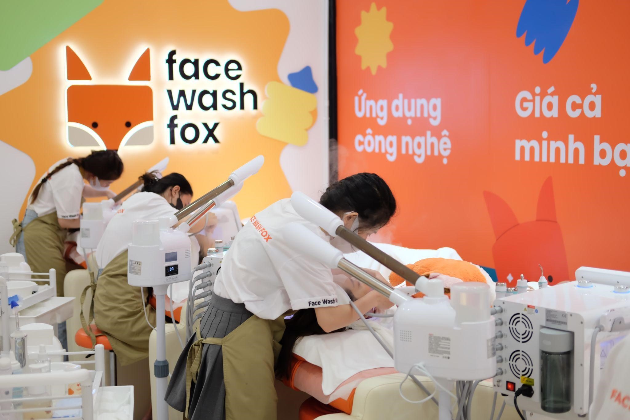 Những bậc thang tạo nên kỳ tích: Đội ngũ sáng lập Face Wash Fox