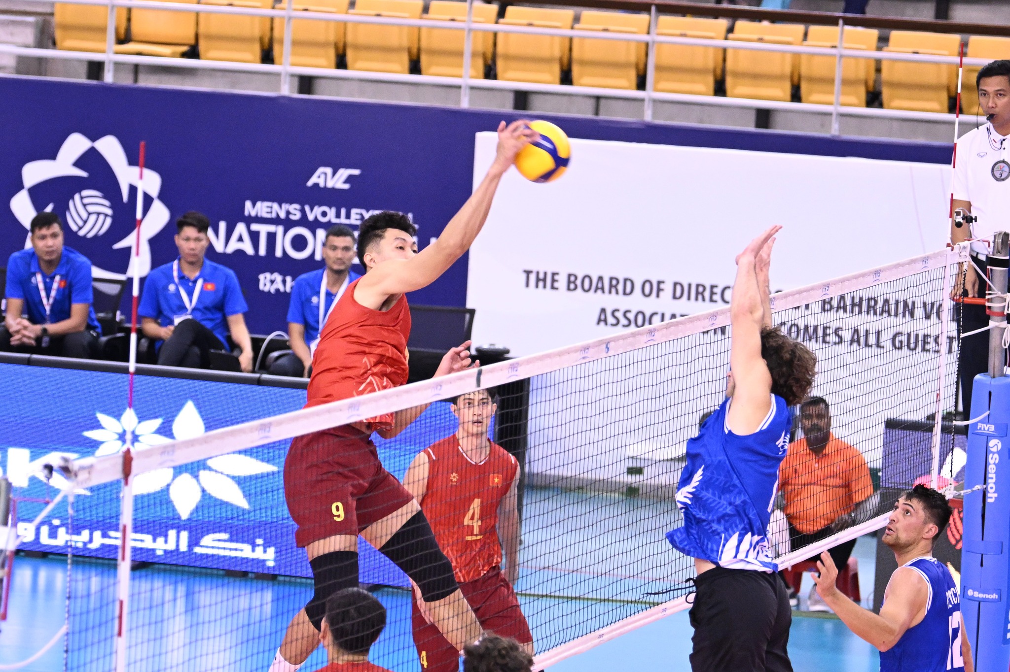 Lịch thi đấu bóng chuyền nam AVC Nations Cup hôm nay: Đội tuyển Việt Nam 'vượt núi'