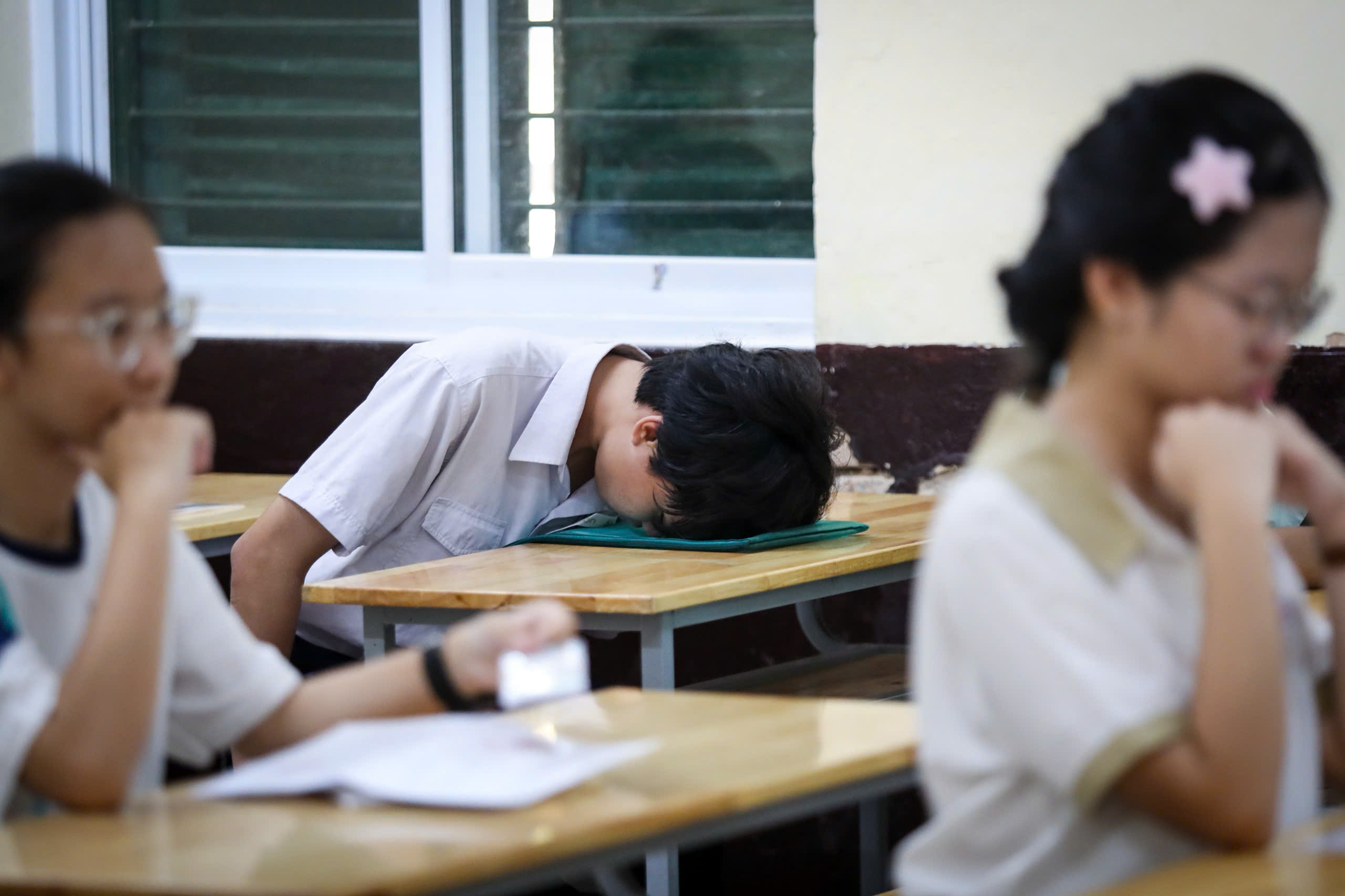 Taking the 10th grade literature exam under the new curriculum ...