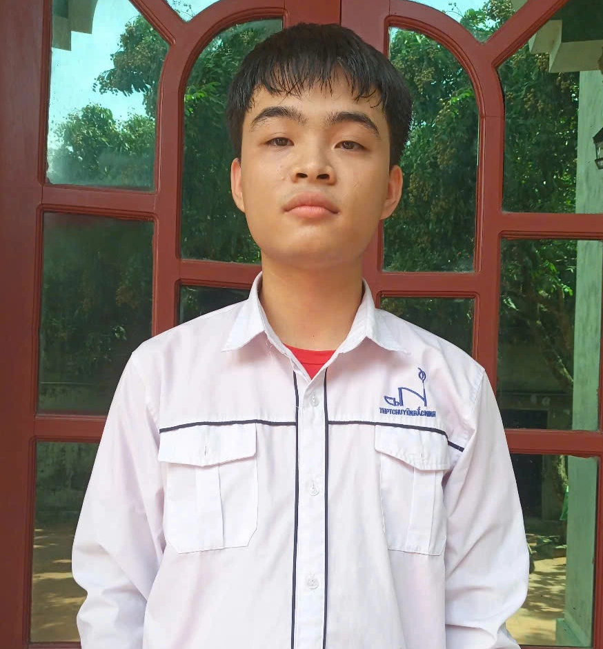Thủ khoa khối A00 đạt điểm tuyệt đối 30/30
