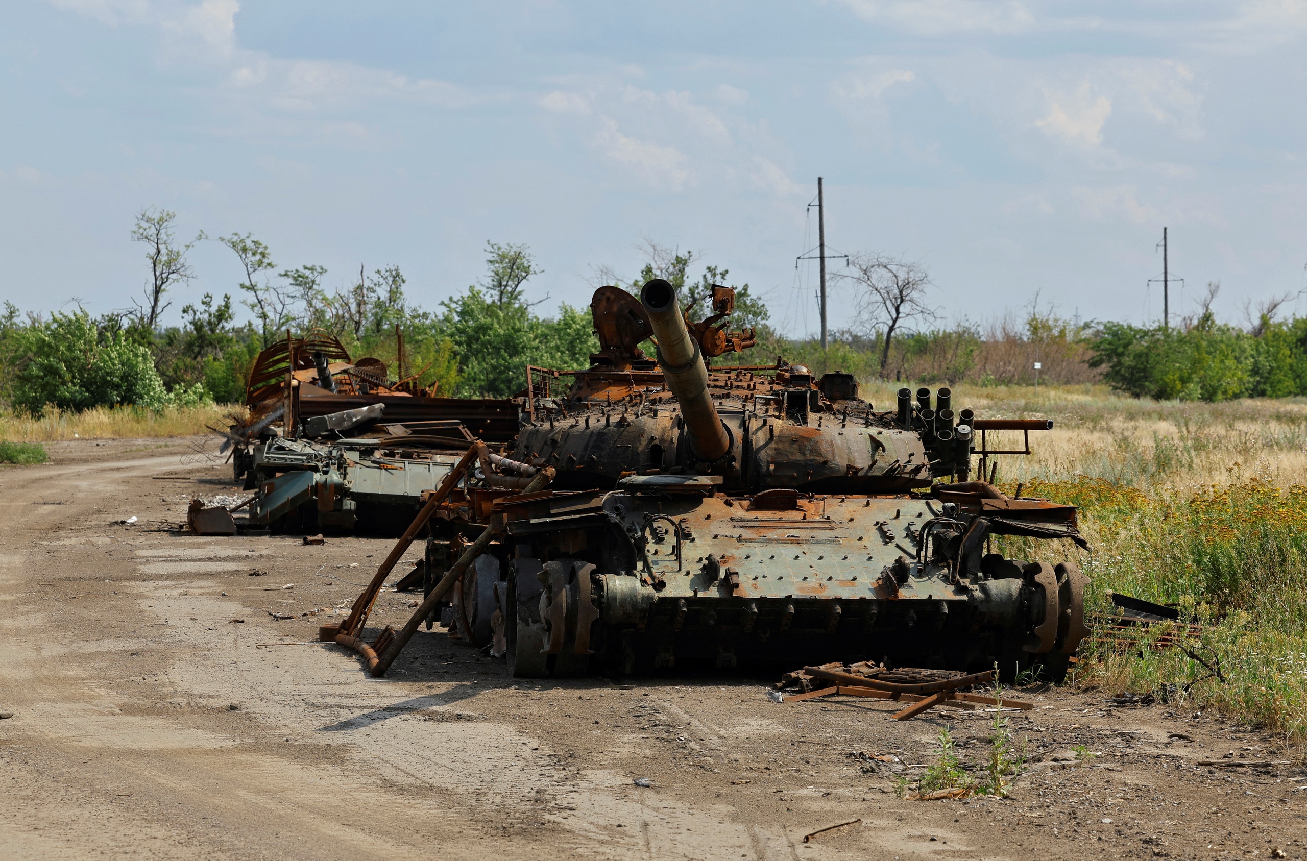Chiến sự Ukraine ngày 1.240: Nga kiểm soát 3 làng, cảnh báo 'phủ đầu' phương Tây