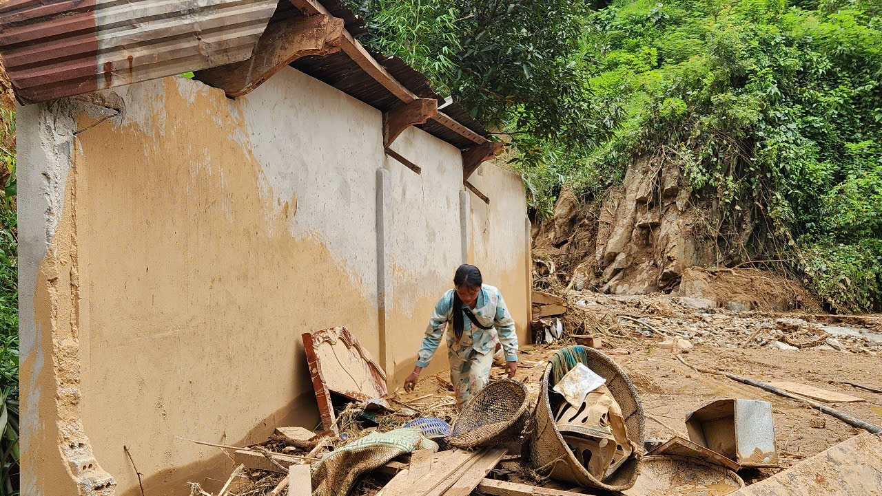 Hoang tàn sau lũ dữ