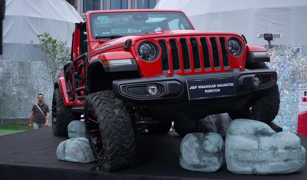 Jeep Wrangler Unlimited Rubicon độ 'trần trụi' độc nhất tại Việt Nam ...
