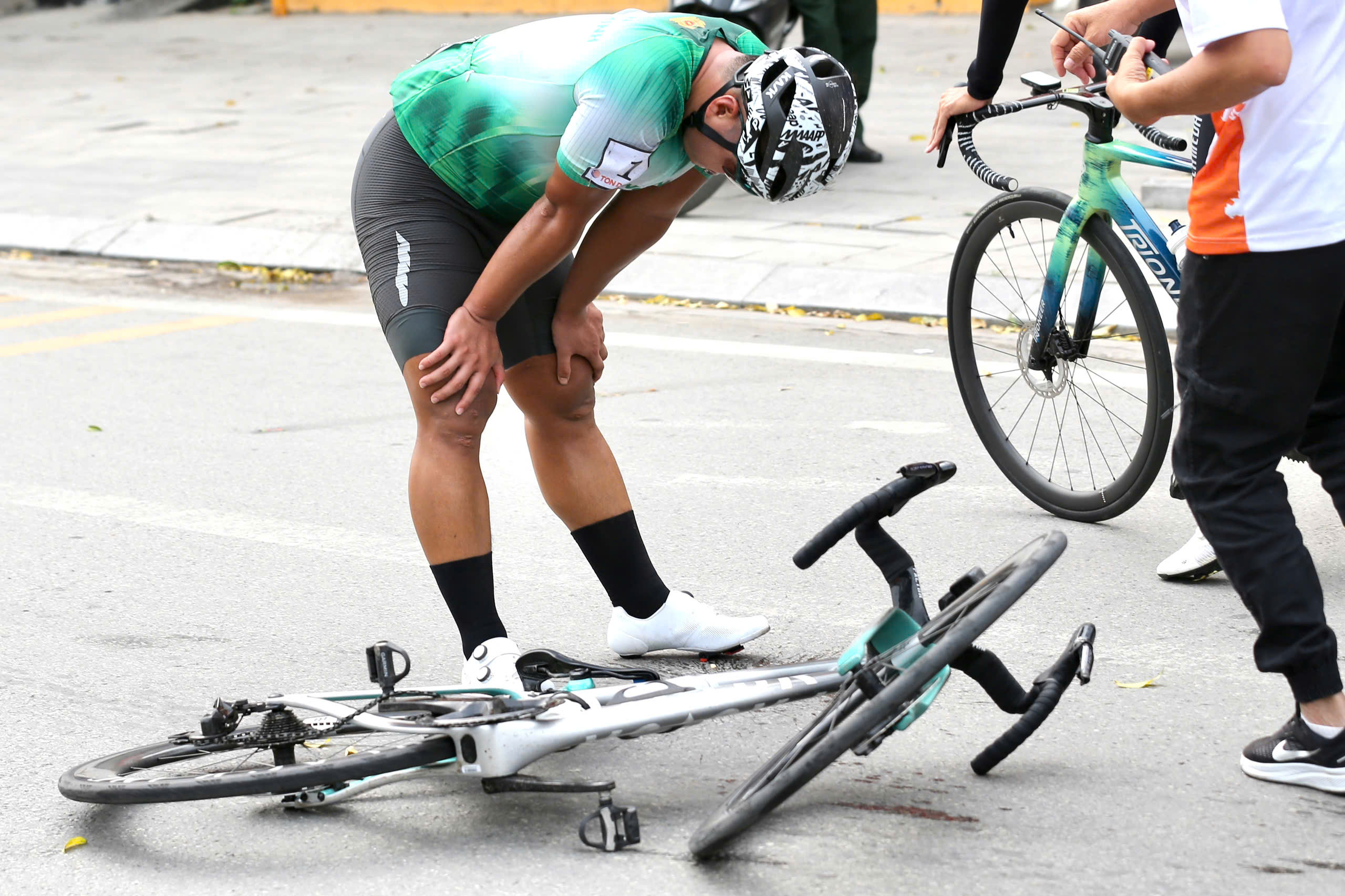 Despite falling, Tran Tuan Kiet still won the Ho Chi Minh City ...