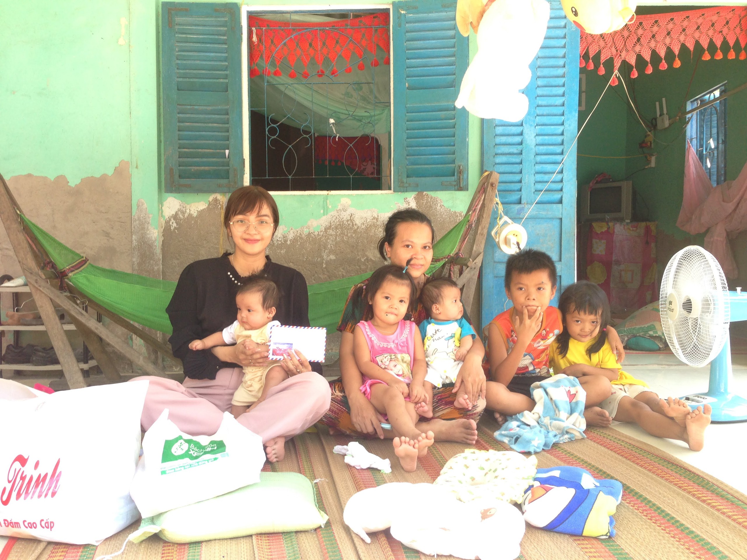 Hành trình khuyến học của những trái tim tử tế