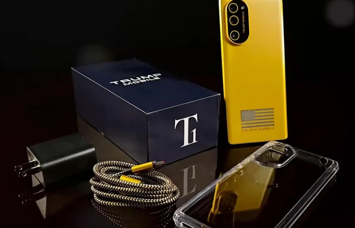 'Mổ bụng' T1 Phone của Trump Mobile: Giống HTC U24 Pro, dùng linh kiện ...