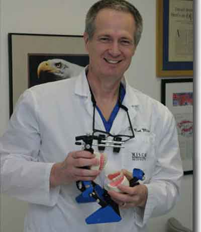 Giáo sư Carl E. Misch - bậc thầy của ngành nha khoa đương đại tới Việt Nam