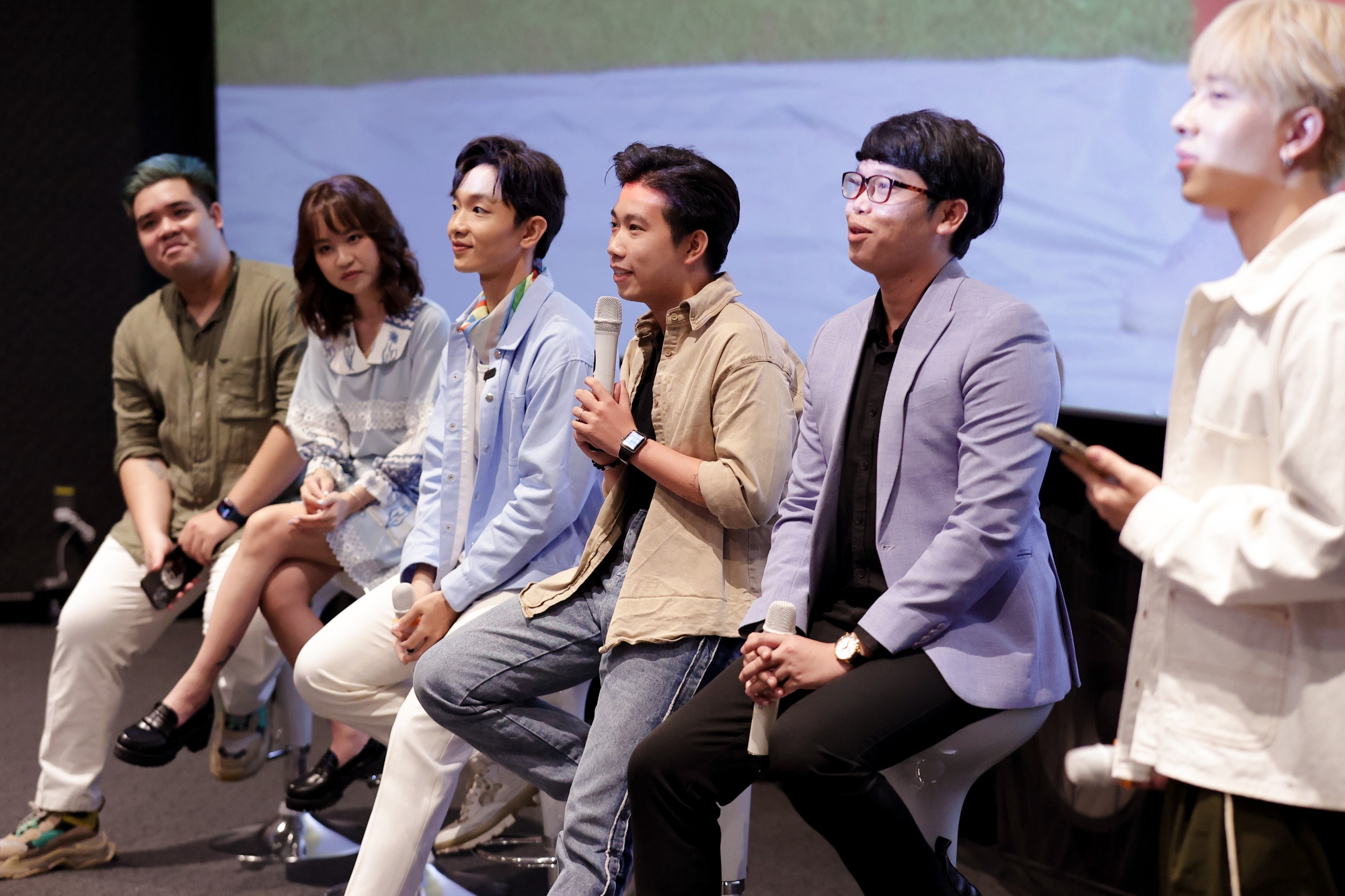 Hoàng Dũng công bố tổ chức live show riêng sau khi ra mắt album 'Yên'