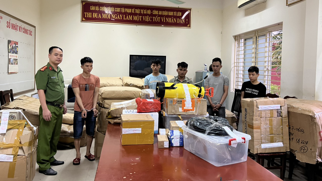 Triệt Phá đường Dây Sản Xuất Mua Bán Ma Túy Cực Lớn Hoạt động ở Tphcm