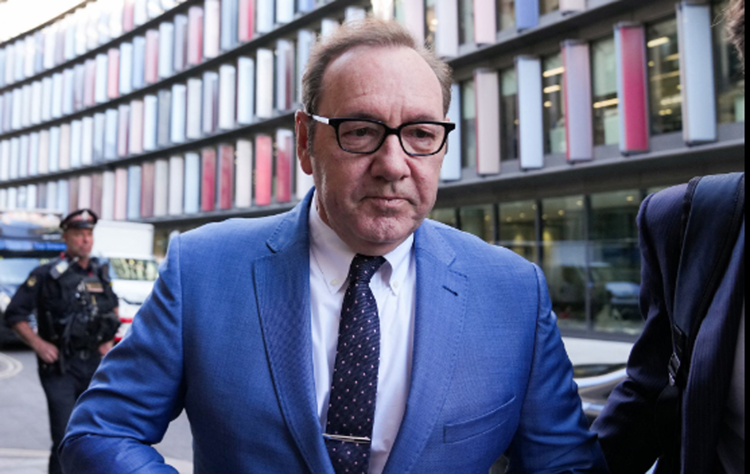 Nam diễn viên Kevin Spacey không nhận phạm tội tình dục | VOZ
