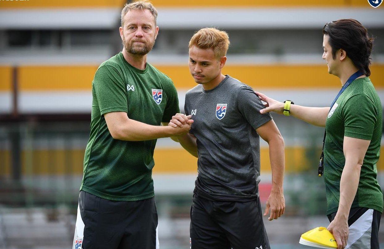 AFF Cup 2020: Cuộc chiến ngầm giữa Mano Polking và ‘Messi Thái ...