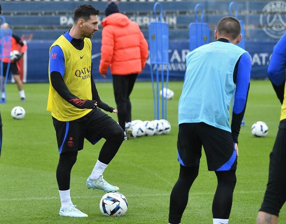 Tuyển Argentina công bố danh sách dự World Cup: Messi sát cánh cùng ...