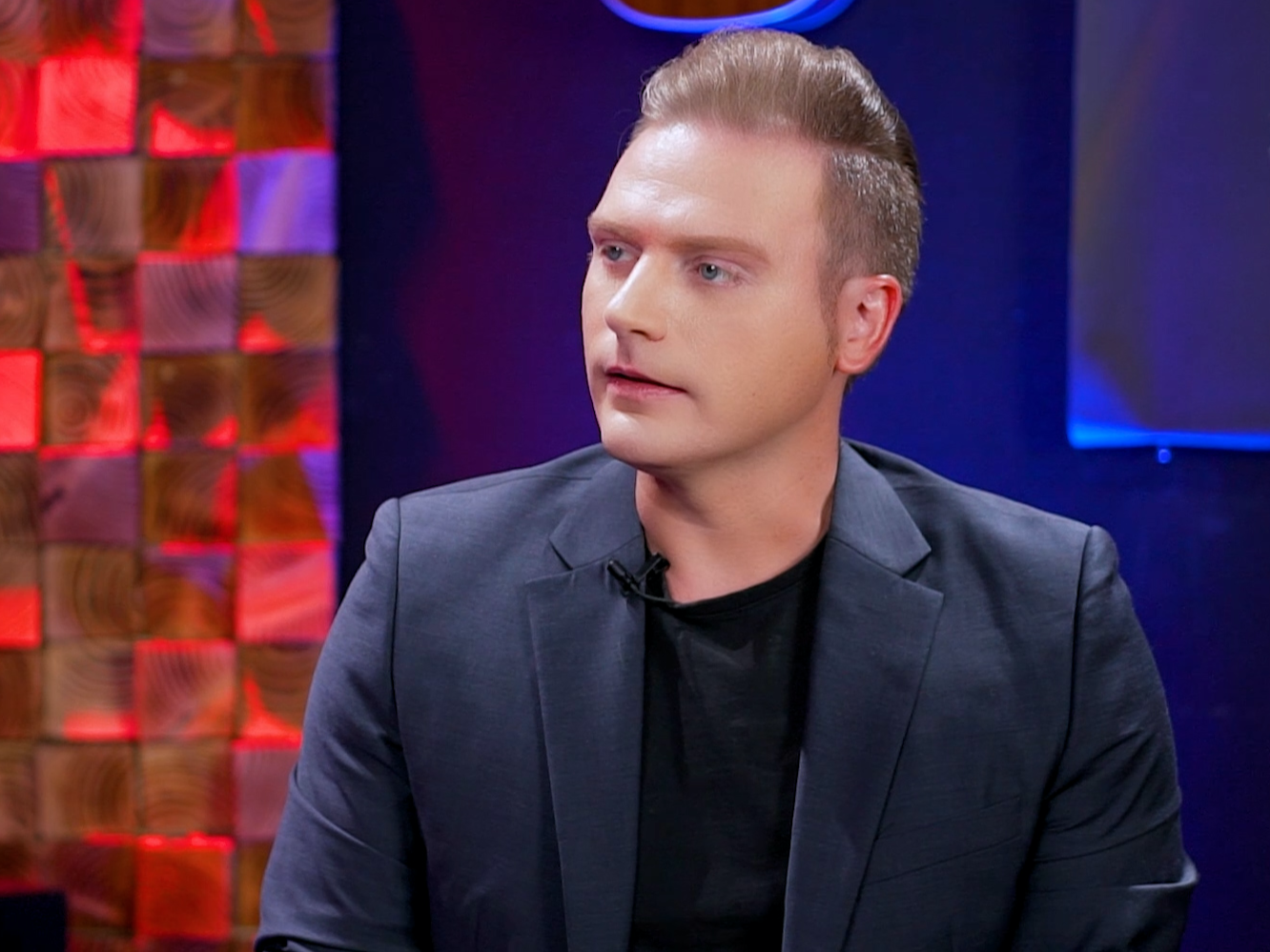 Kyo York: Tôi khóc khi thấy người dân sống khổ trong mùa dịch