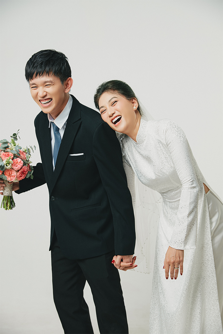 B Ray báo cưới vợ, phản ứng của phụ huynh khiến ai cũng muốn làm con dâu