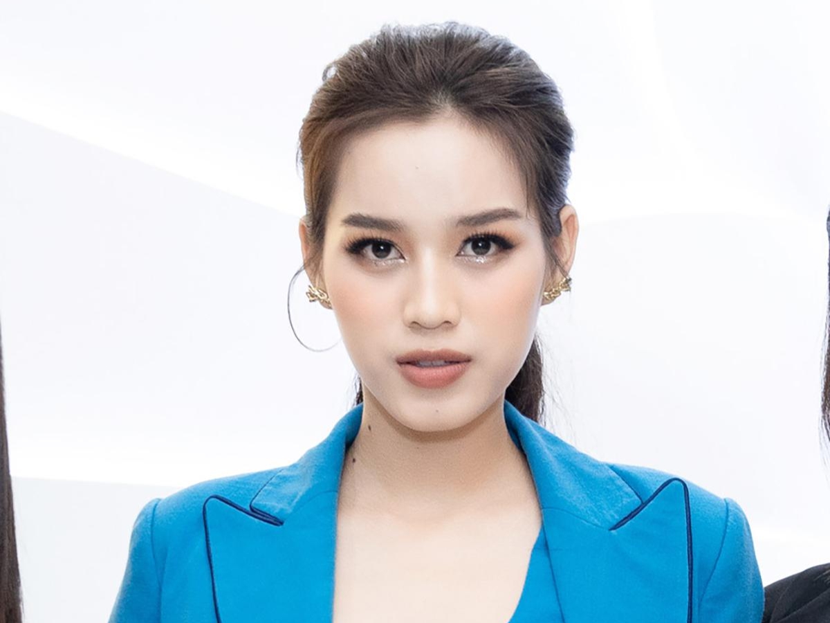 Hoa hậu Đỗ Thị Hà: Có ngày anti fan tràn vào tấn công cả gia đình tôi