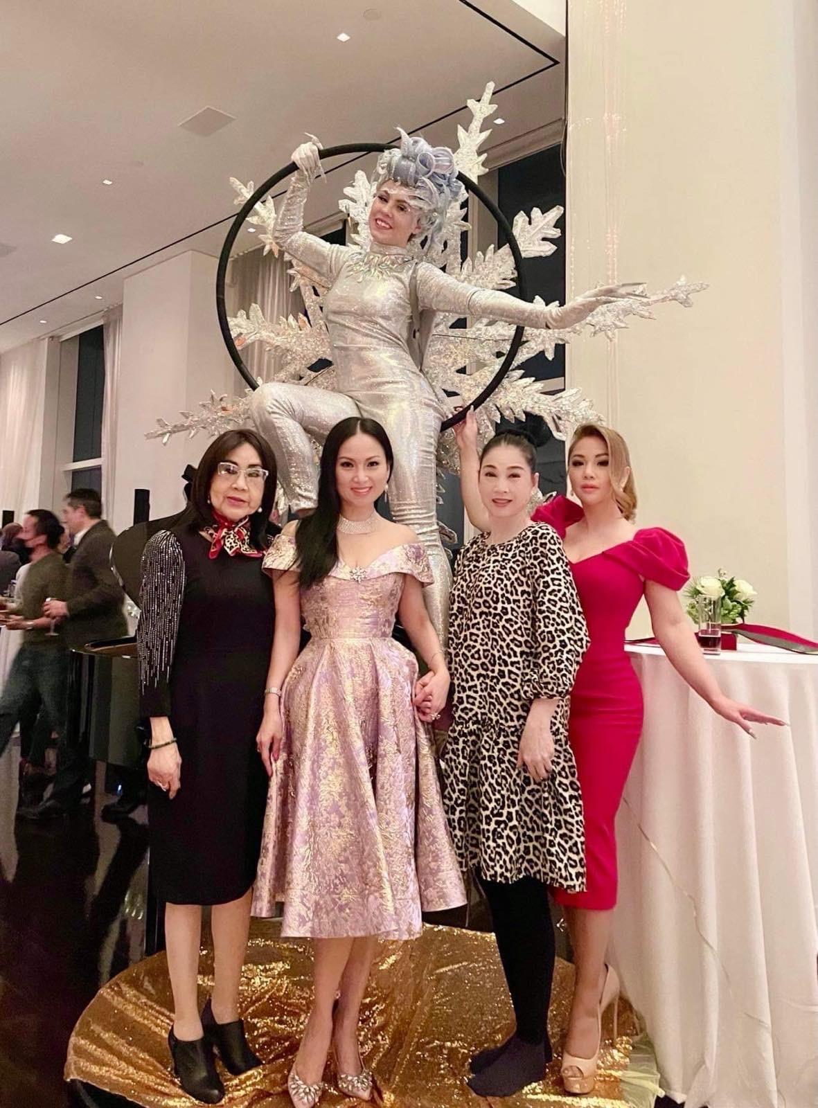 Minh Tuyết thăm gia đình Hà Phương, hé lộ cơ ngơi 'khủng' của chị gái ở Mỹ