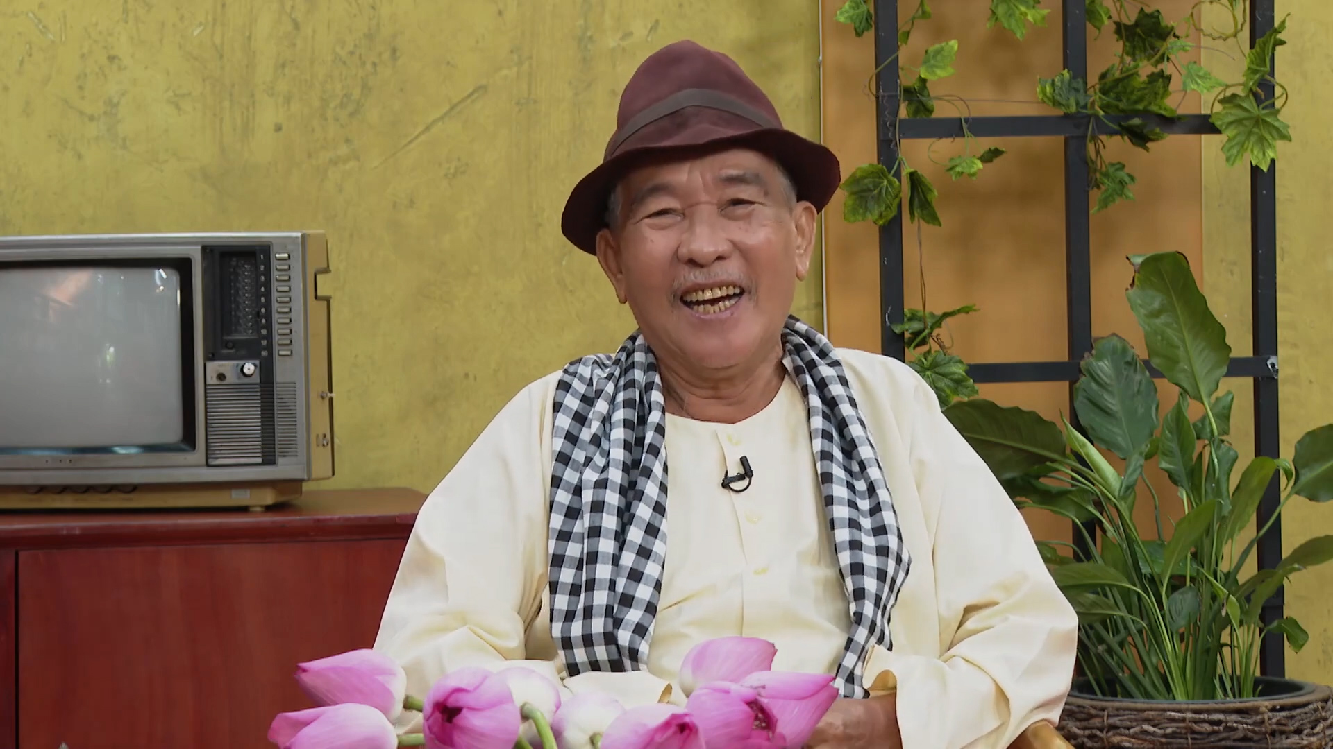 Nghệ sĩ Tấn Thi: Từng bị người yêu trả lễ vật, từ hôn vì mê nghệ thuật