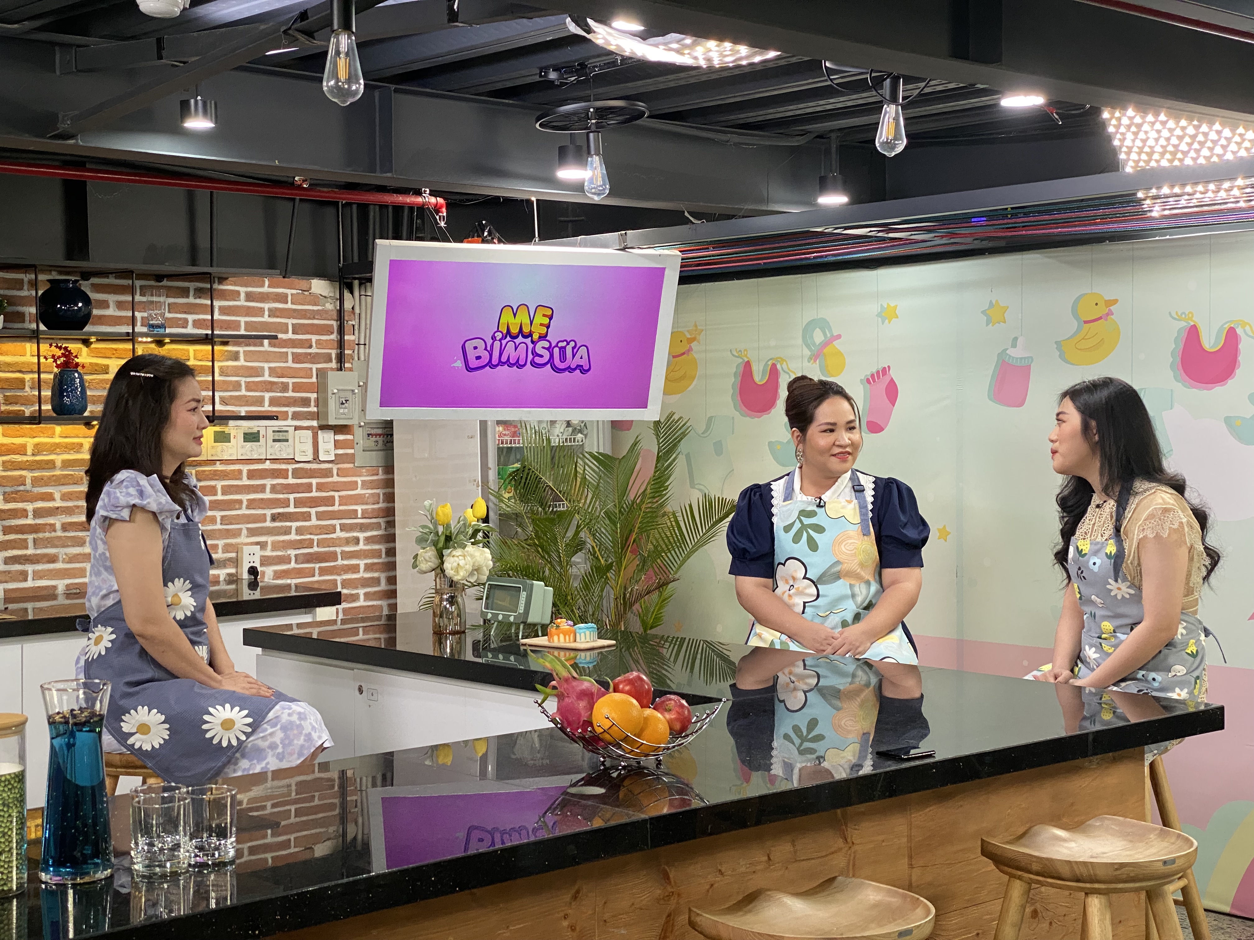 Vợ trẻ tiết lộ cuộc sống hôn nhân bên Quách Ngọc Tuyên