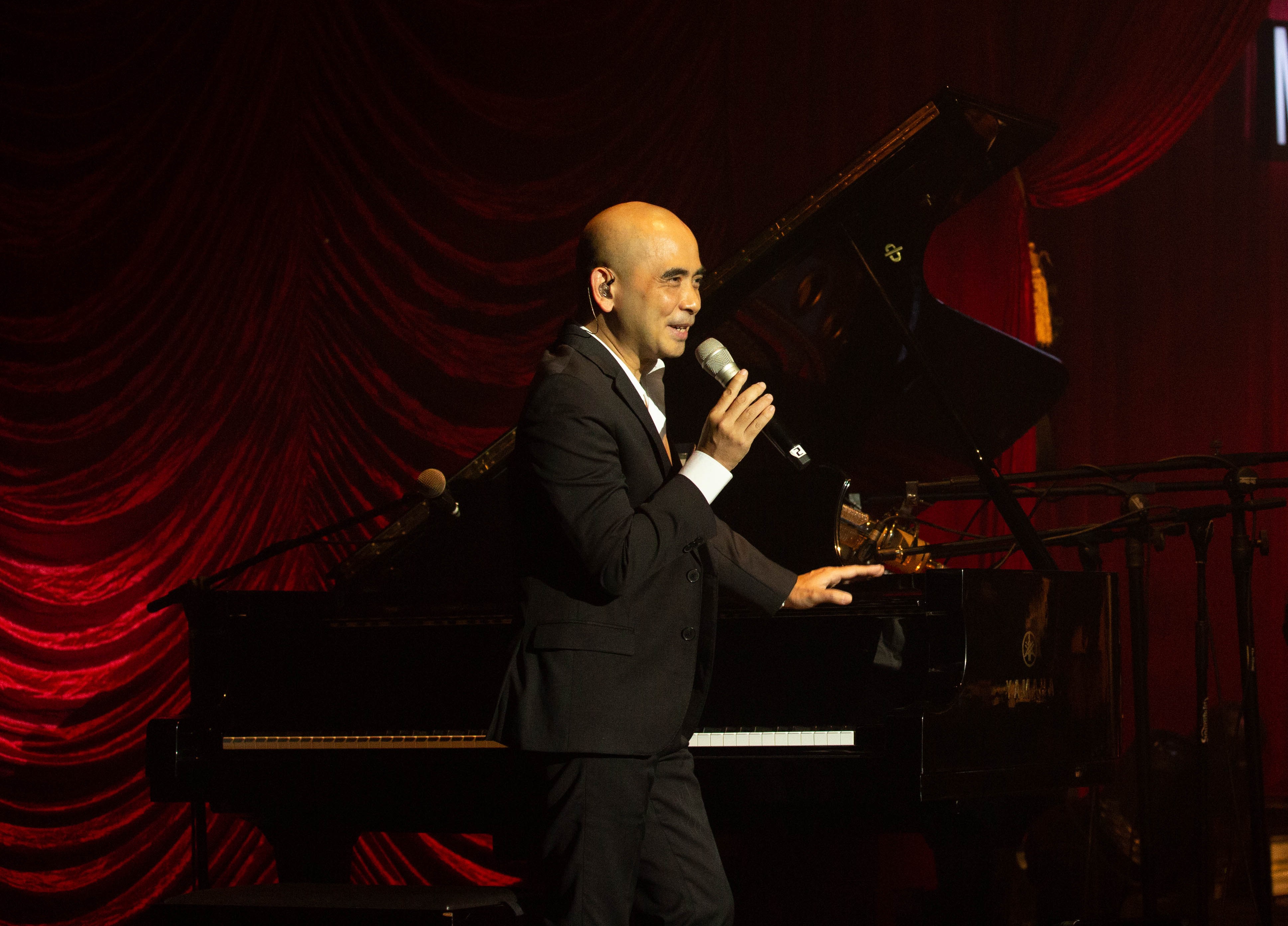 Nghe nhạc Đức Trí, ngắm hoàng hôn buông