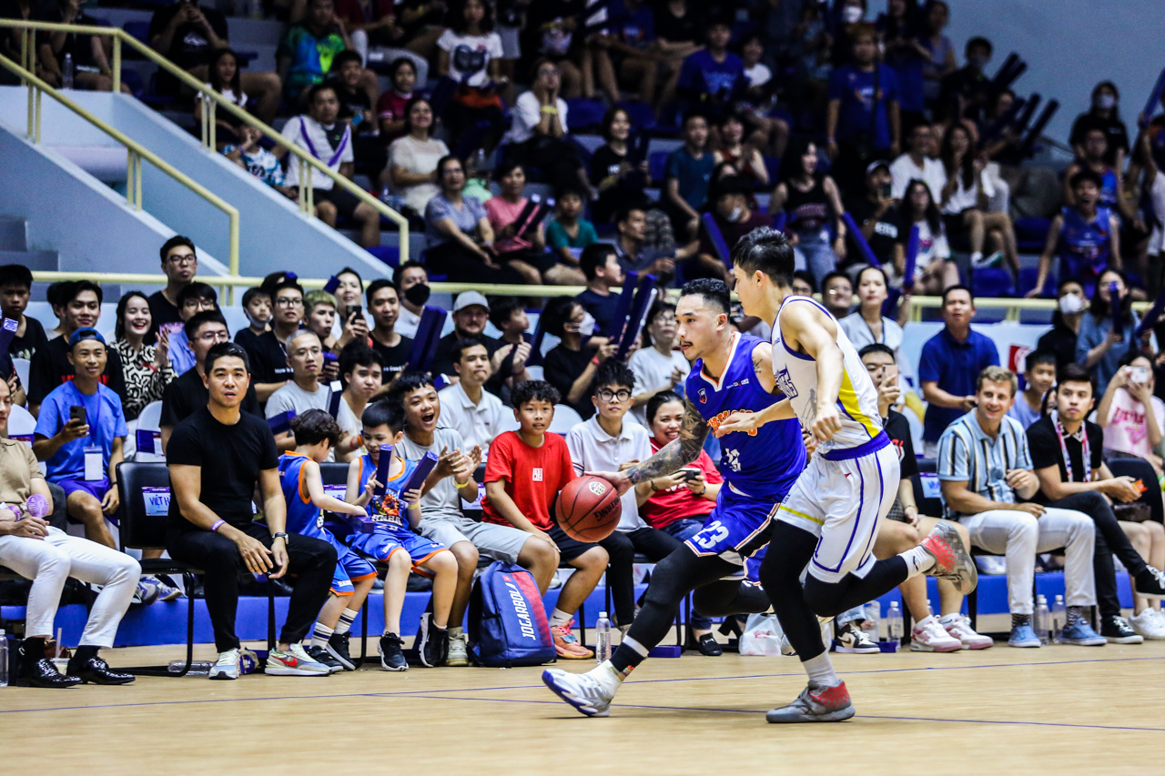 ‘Cháy vé’ chung kết bóng rổ VBA 2022