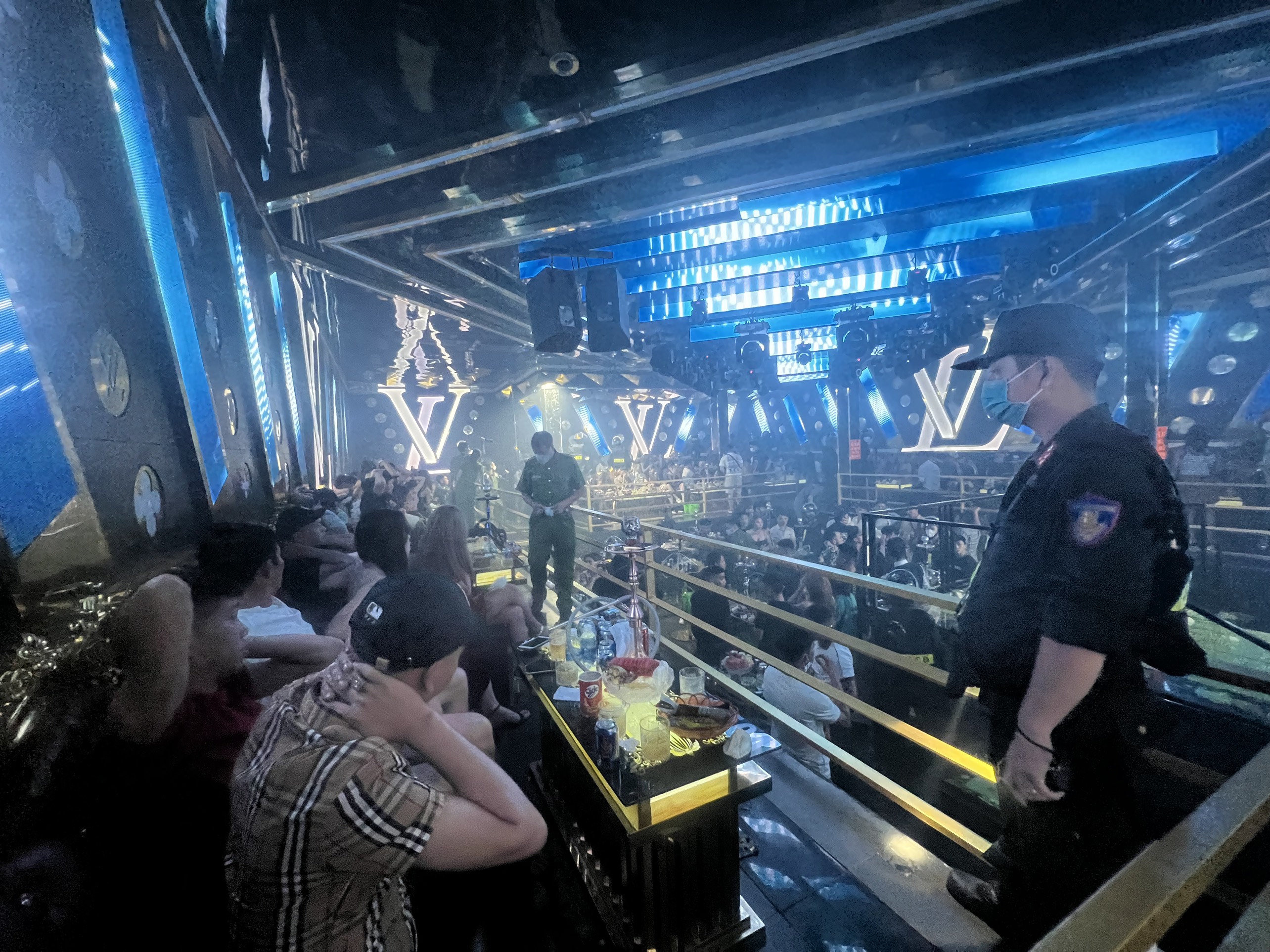 Đồng Nai: Khởi tố, bắt tạm giam chủ quán bar LV Club Long Thành