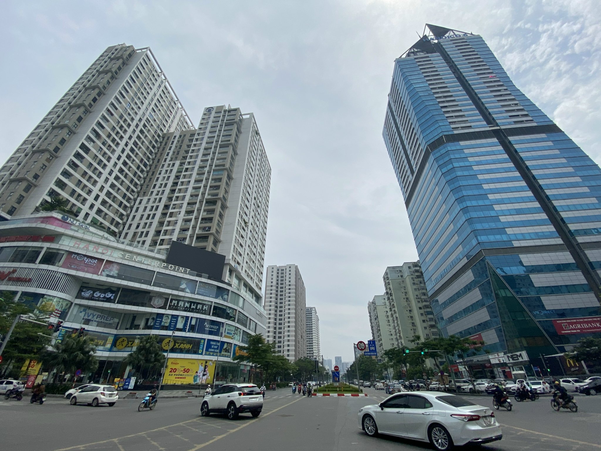 'Băm nát' quy hoạch đường Lê Văn Lương: Hà Nội đề nghị Bộ trưởng Xây dựng xem xét